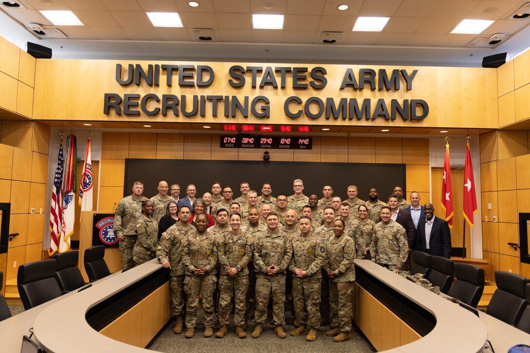 Army partners with industry to learn, improve recruiting methodologies