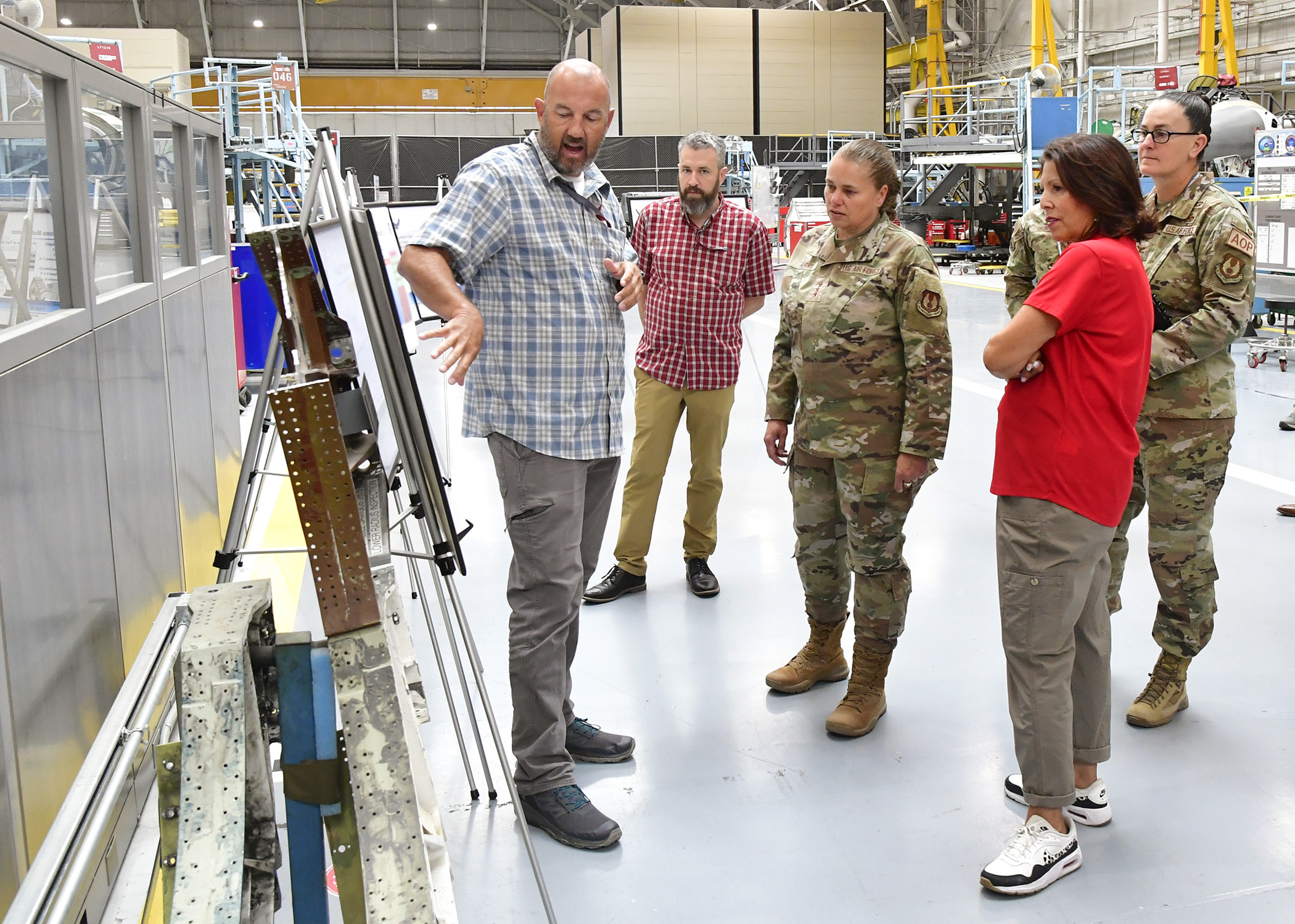 Lt. Gen. Linda S. Hurry visits Hill AFB > Hill Air Force Base > Article ... Lt. Gen. Linda S. Hurry visits Hill AFB > Hill Air Force Base > Article ...