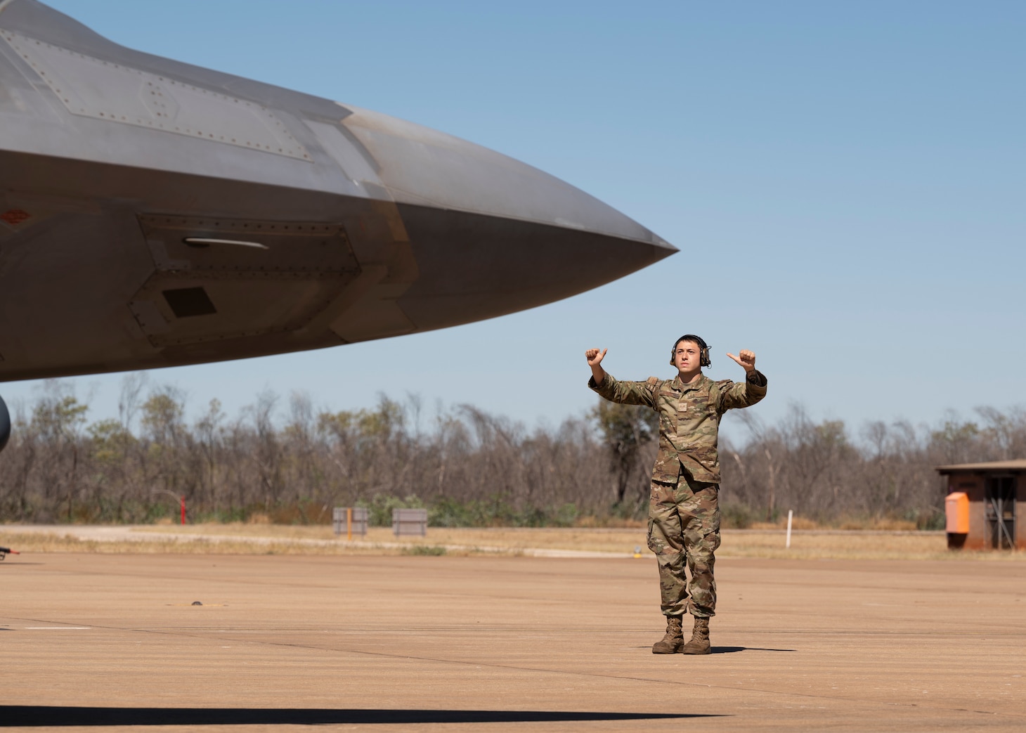 USAF, RAAF demonstrate interoperability in austere location > U.S. Indo ...