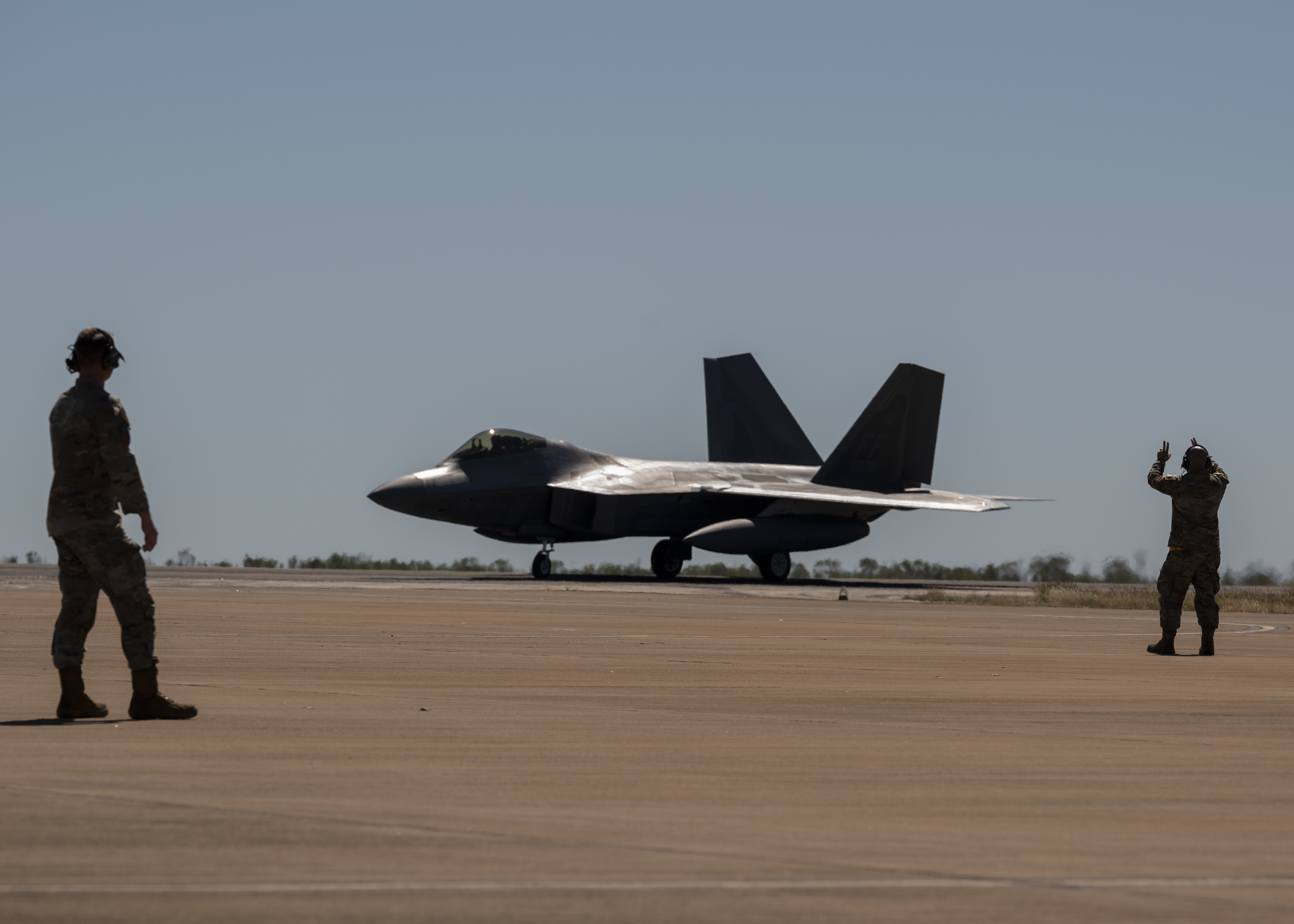 USAF, RAAF demonstrate interoperability in austere location > Air ...