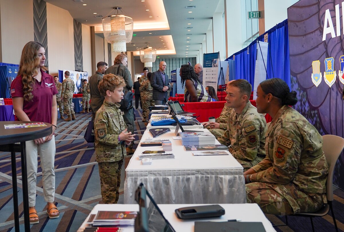 Air University programs on display at AFSA Summit > Air University (AU ...