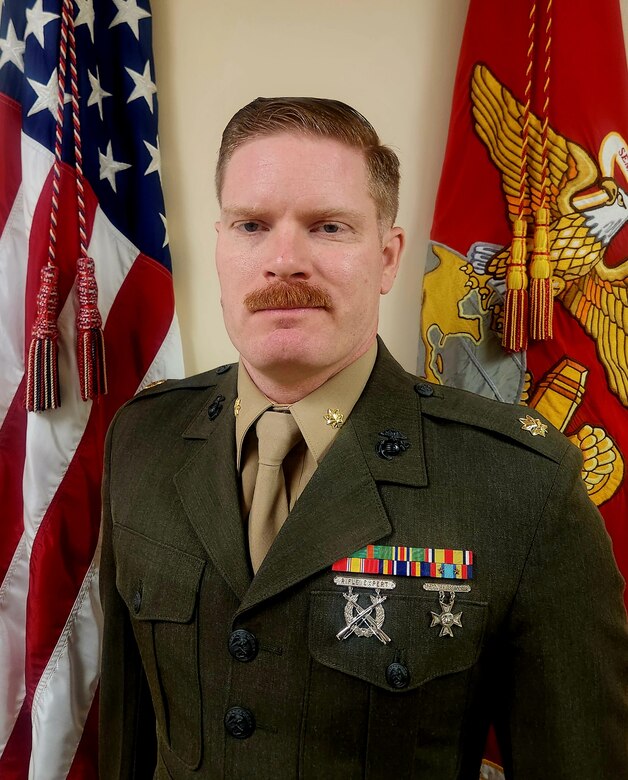 Battery Commander > U.S. Marine Corps Forces Reserve > Biography