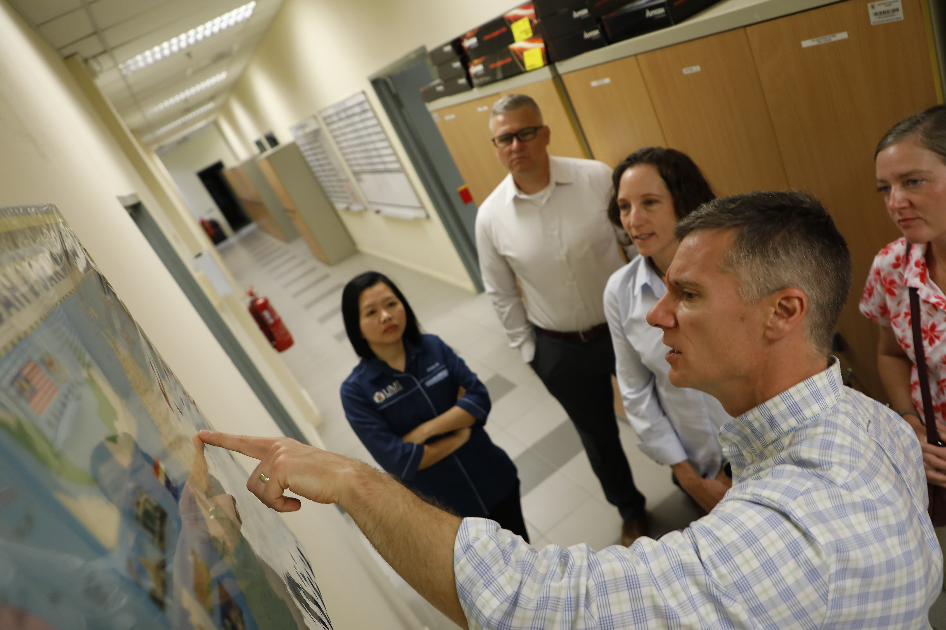 Navy Medicine’s Top Researcher Visits Southeast Asia; NAMRU INDO ...