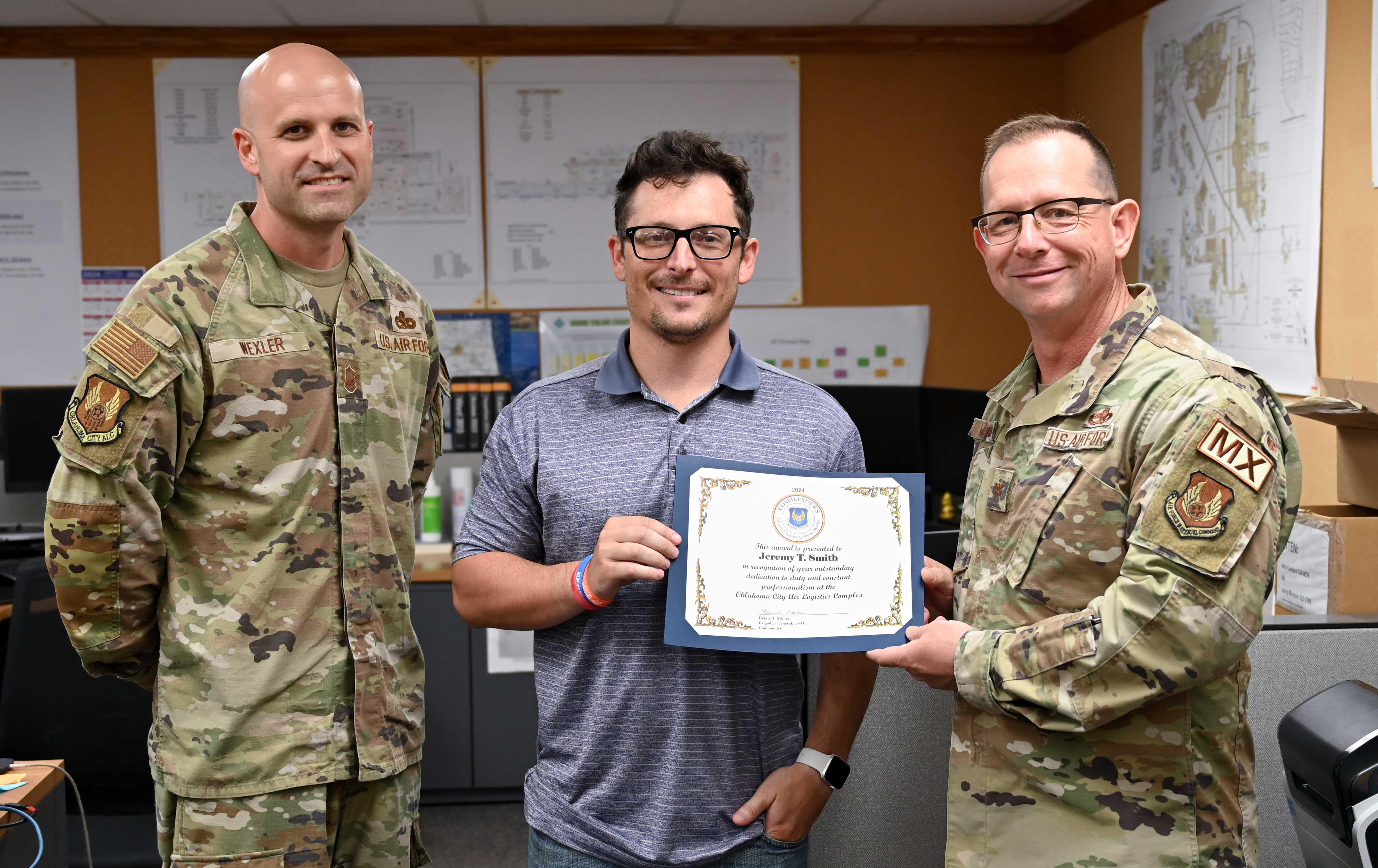 Exceptional OC-ALC performers recognized by commander > Tinker Air ...