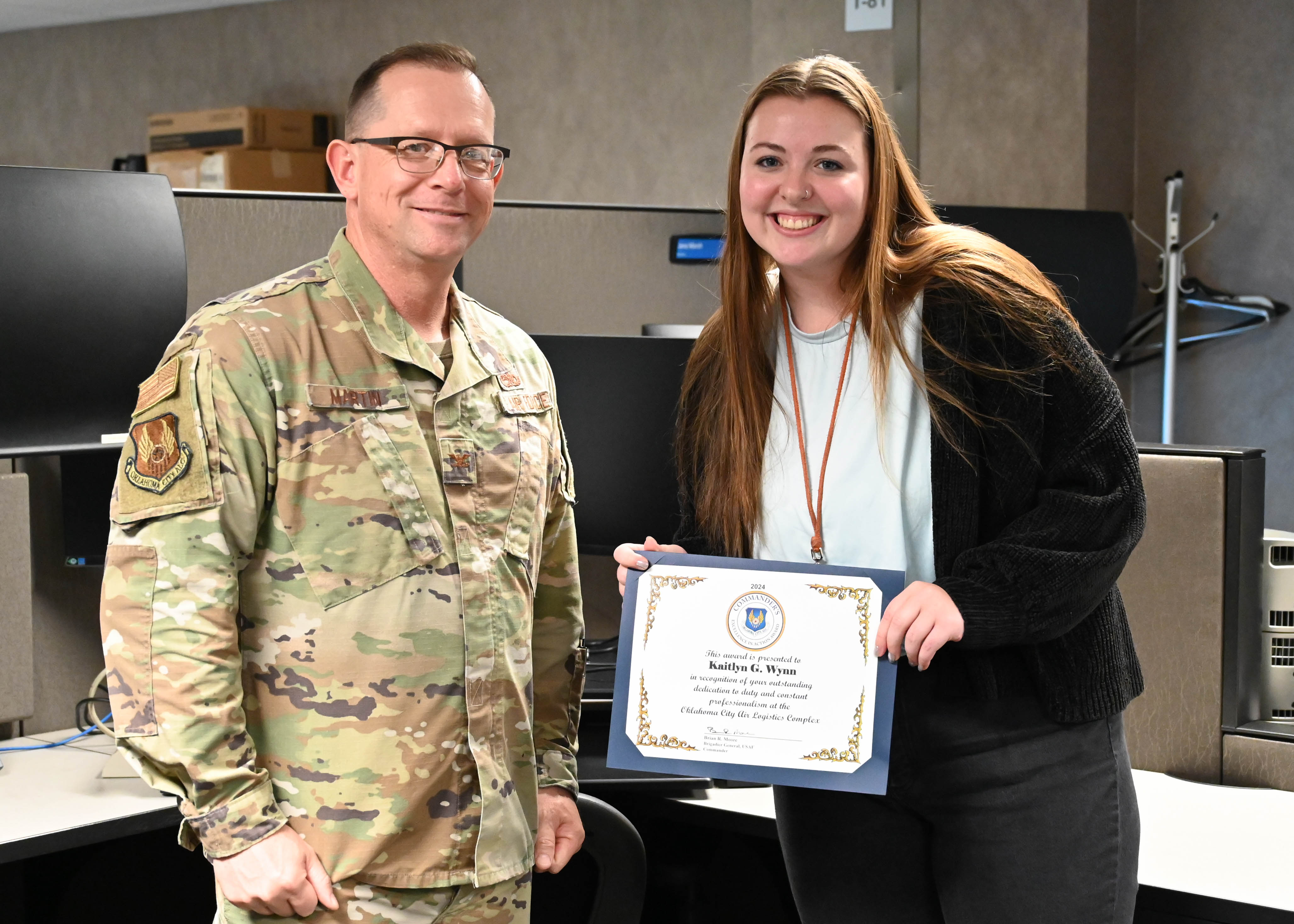 Exceptional OC-ALC performers recognized by commander > 505th Command ...