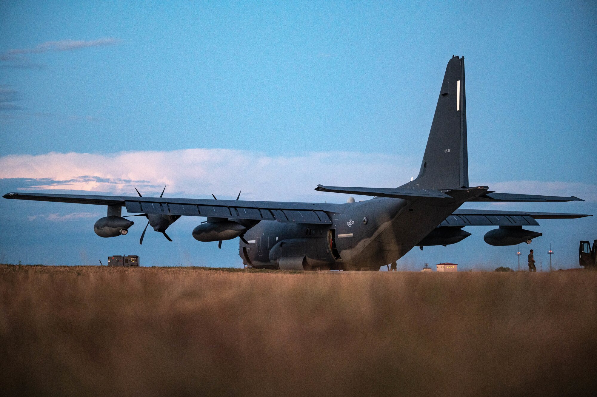 67th SOS and 56th RQS Refueling > Aviano Air Base > Display