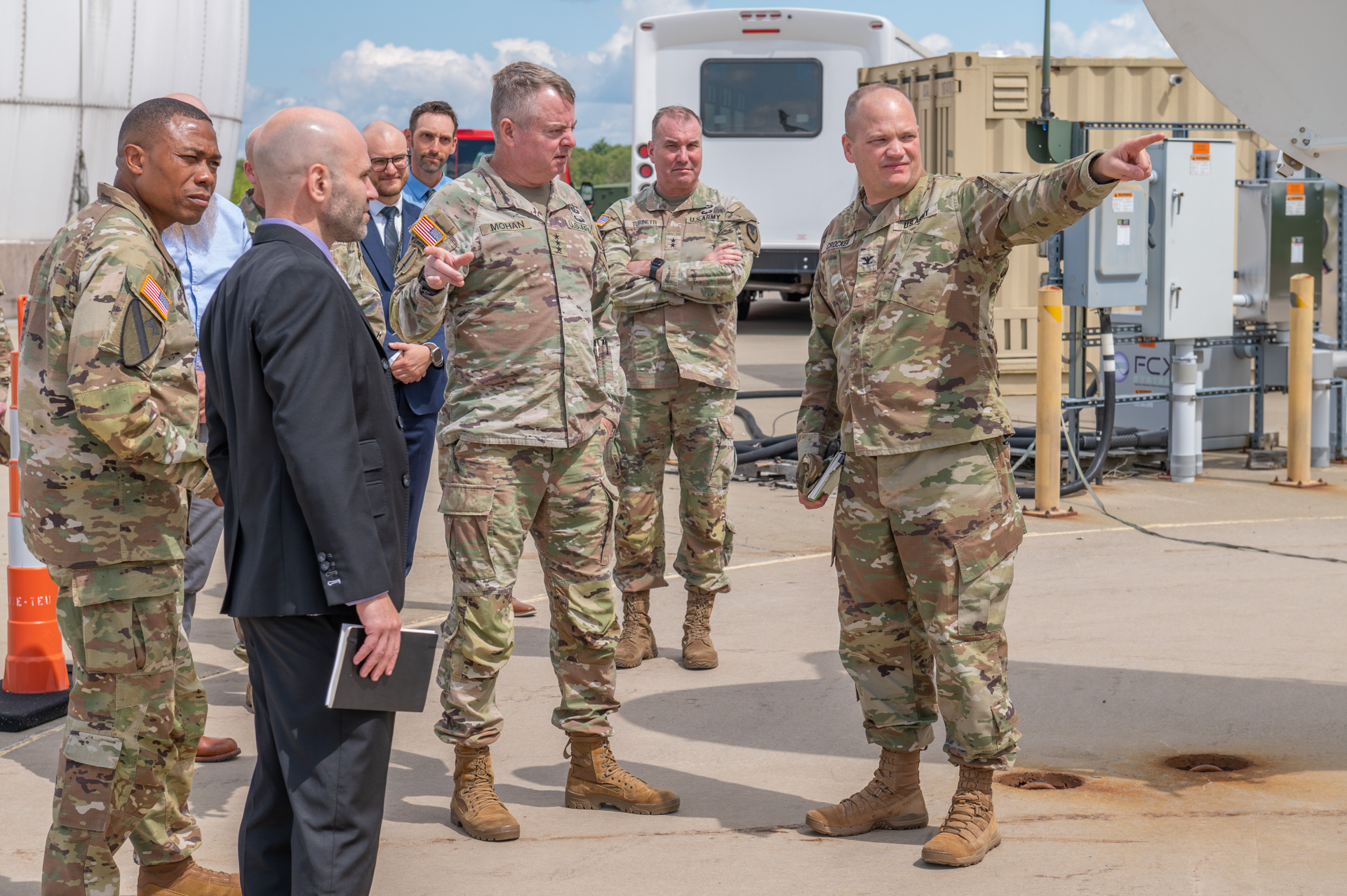 Army senior leaders visit Tobyhanna, praise opportunities for future ...