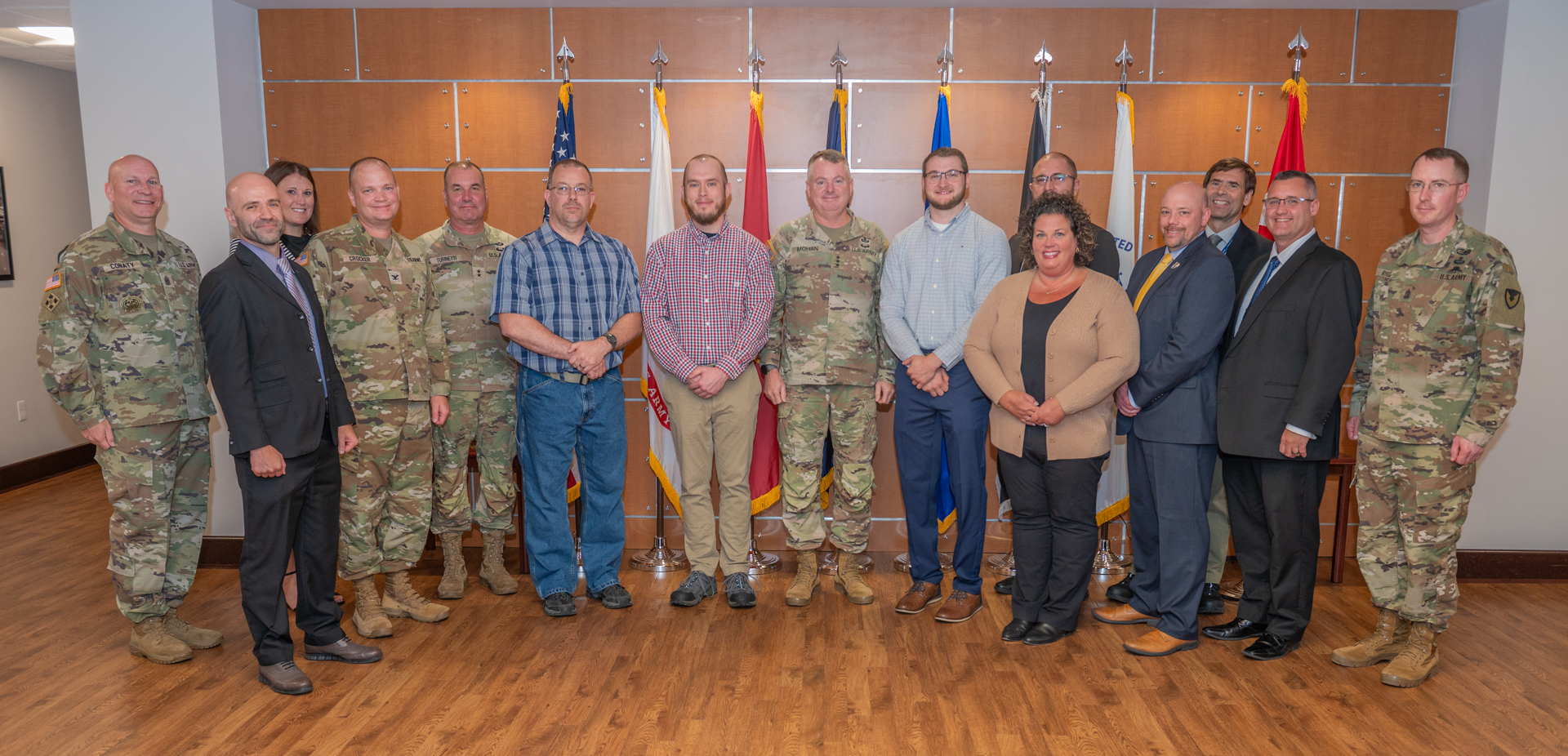 Army senior leaders visit Tobyhanna, praise opportunities for future ...