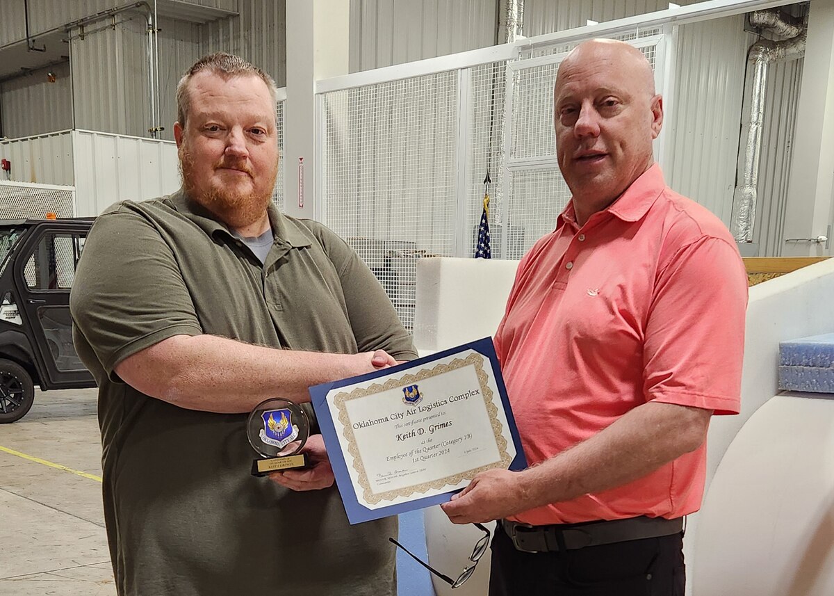 Quarterly award winners recognized at OC-ALC > Tinker Air Force Base ...