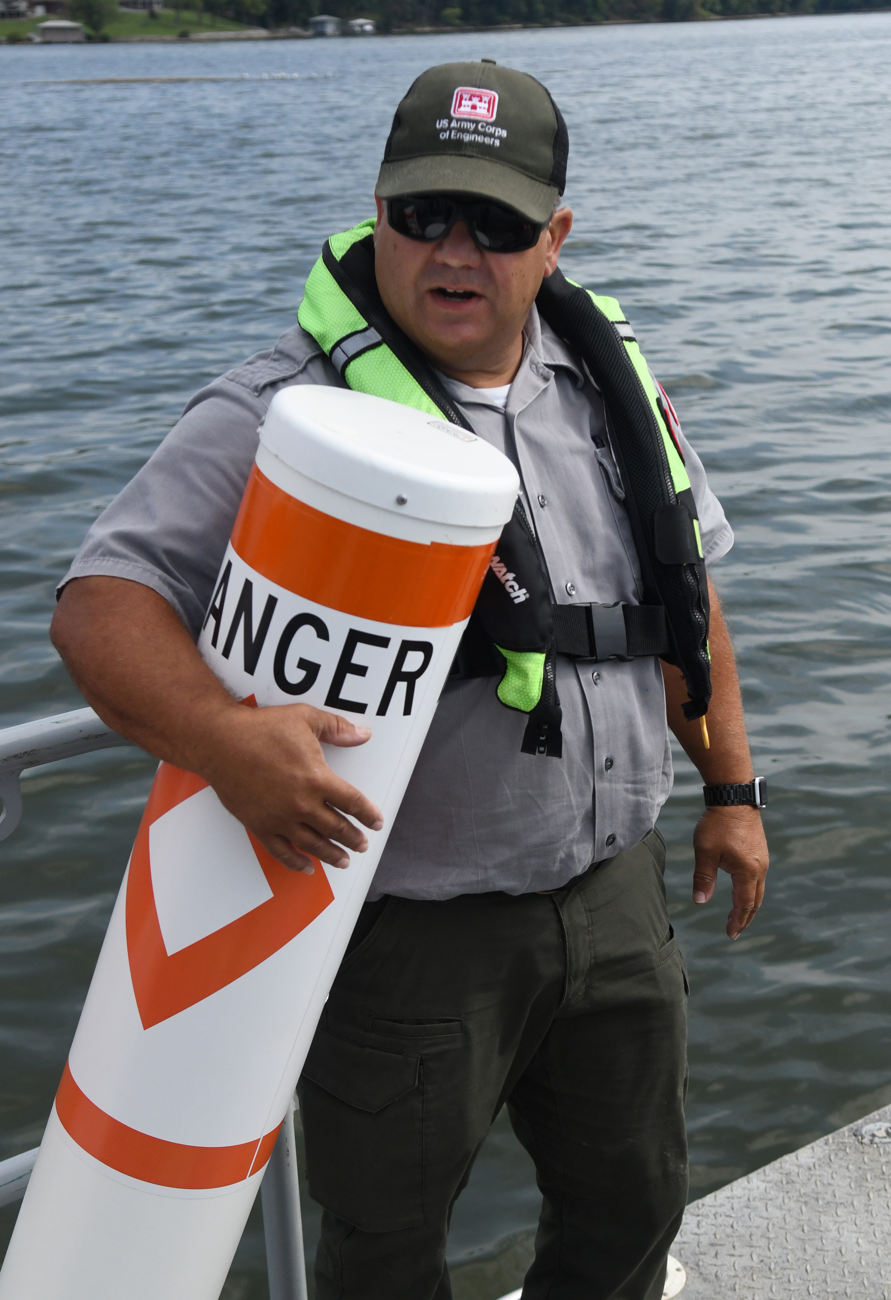 USACE Rangers place buoys for boater safety ahead of holiday weekend ...