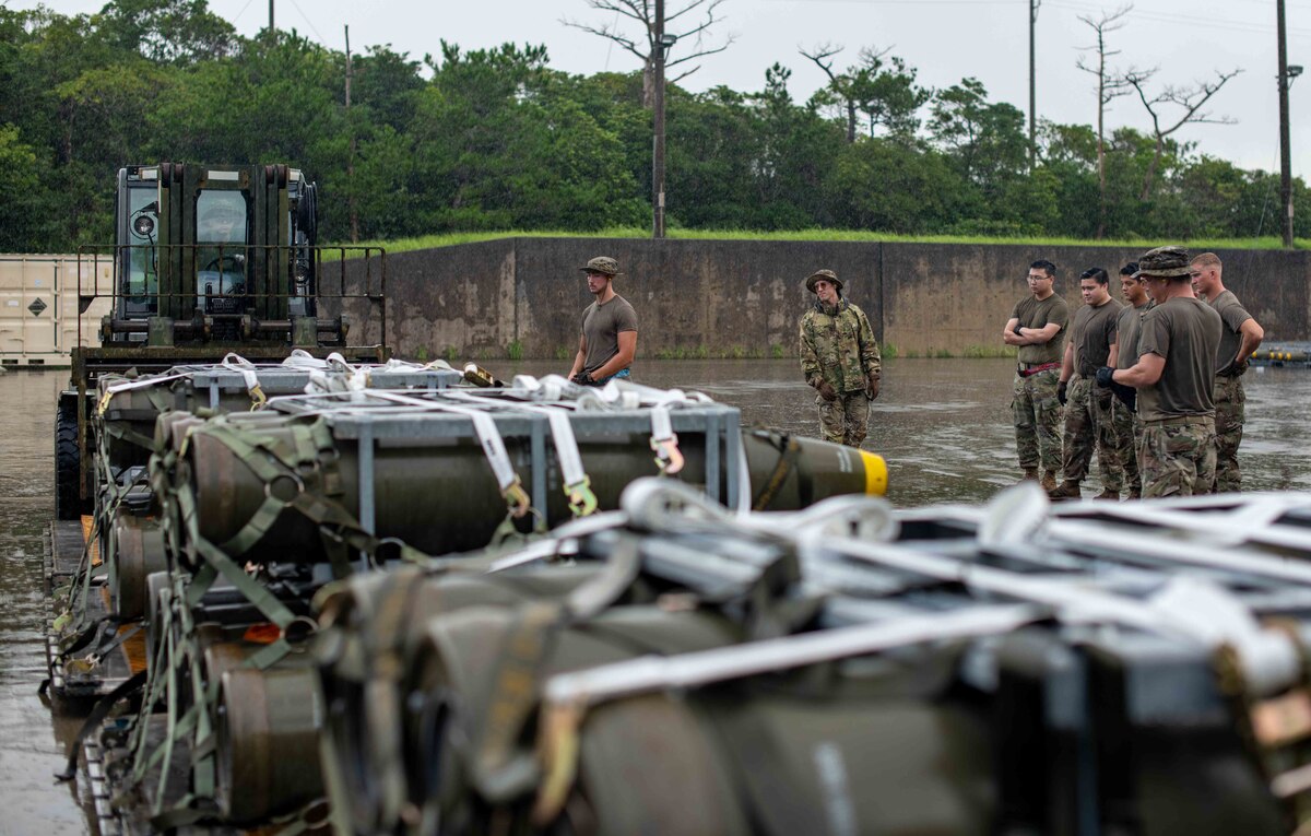 18th MUNS trains Airmen on live munitions > Kadena Air Base > Article ...