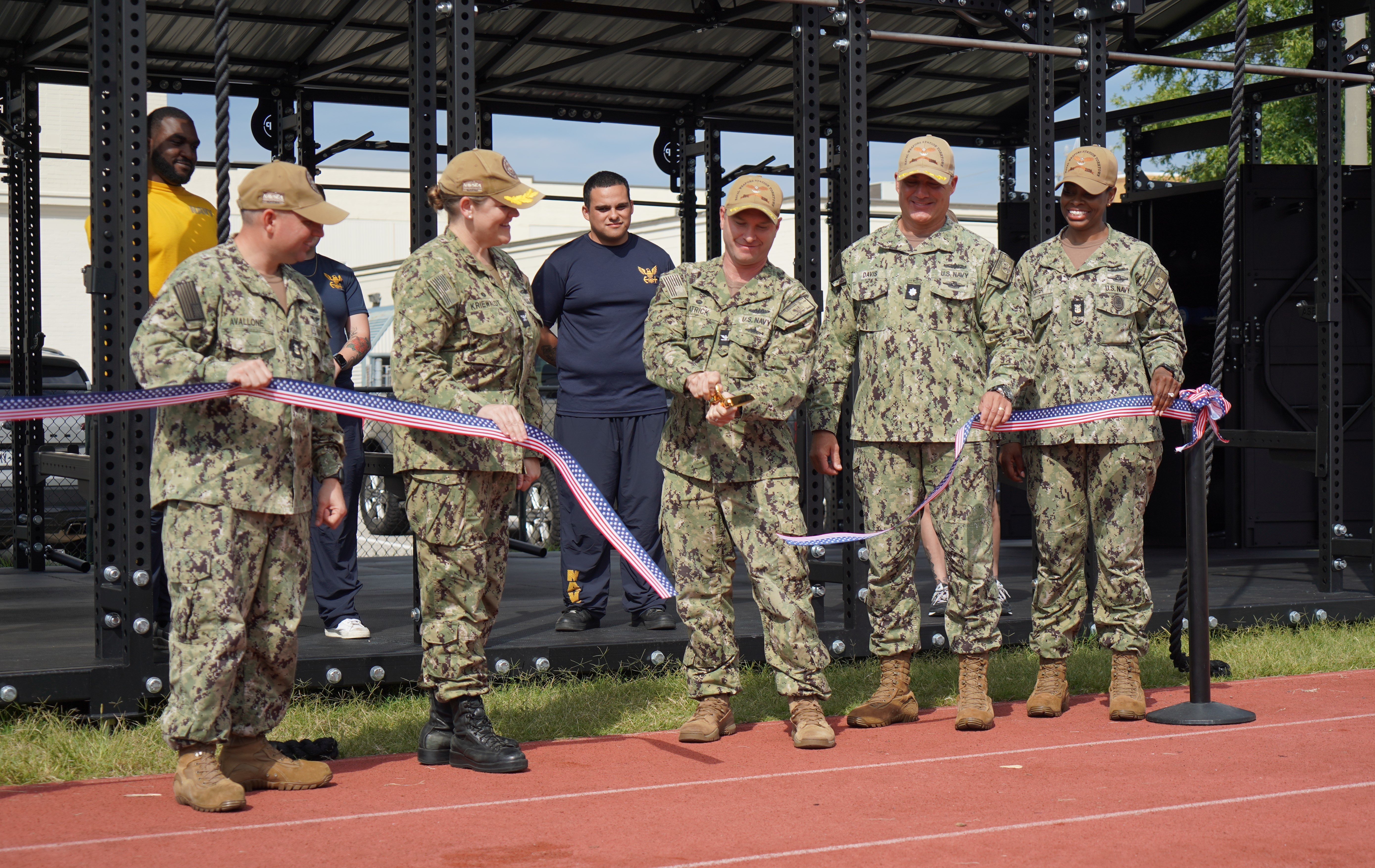 Huntington Hall receives U.S. Navy's first outdoor fitness pavilion ...