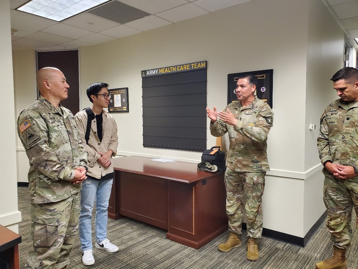 Army Chaplain Achieves Recruiting Success While Juggling Life ...