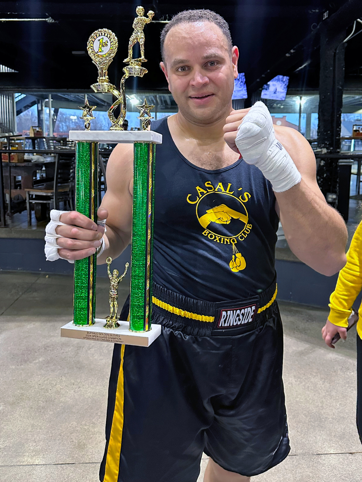 Buffalo MEPS Commander's Boxing Glory > USMEPCOM > Article View