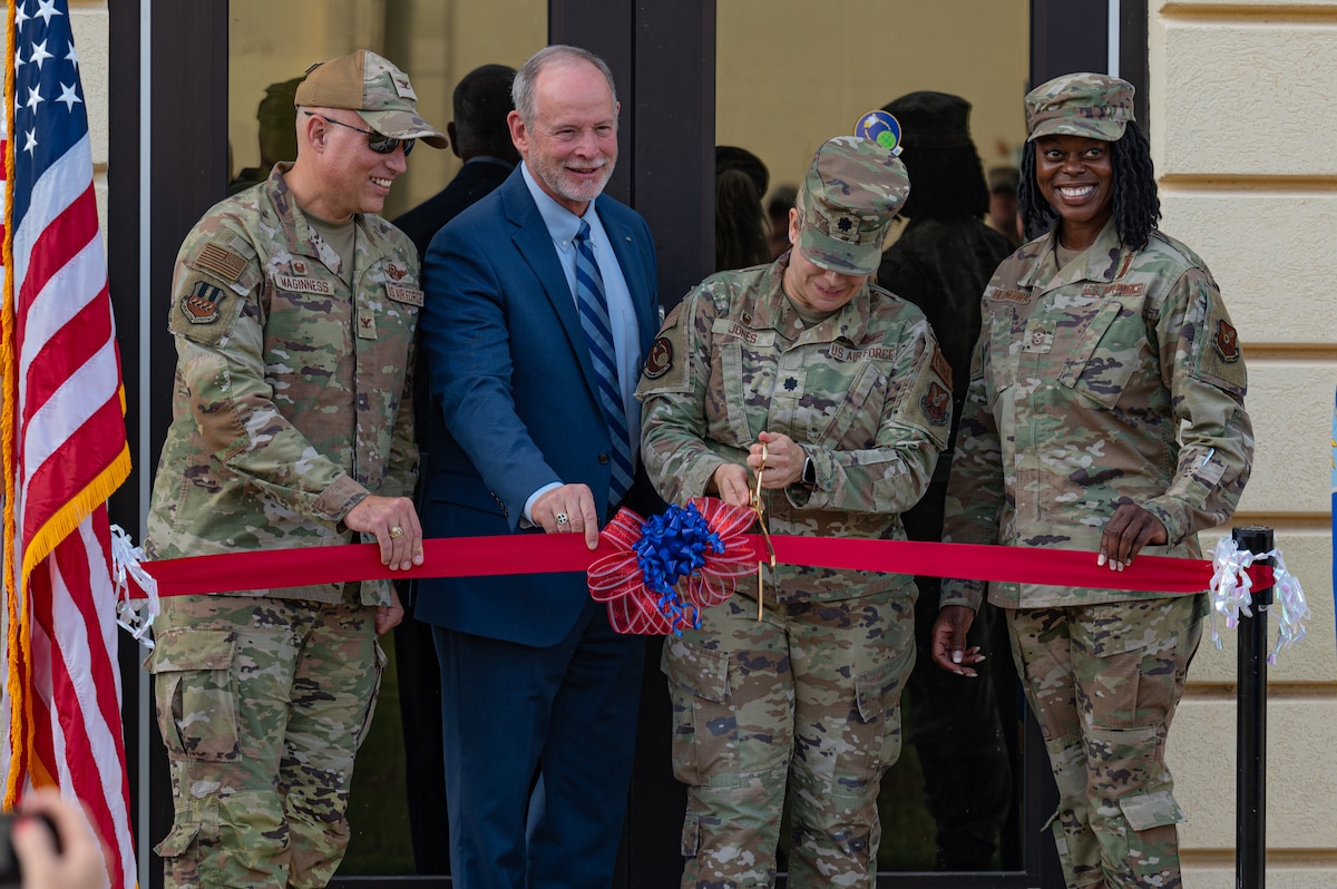 Essential facility for 2nd Communications Squadron opens at Barksdale ...