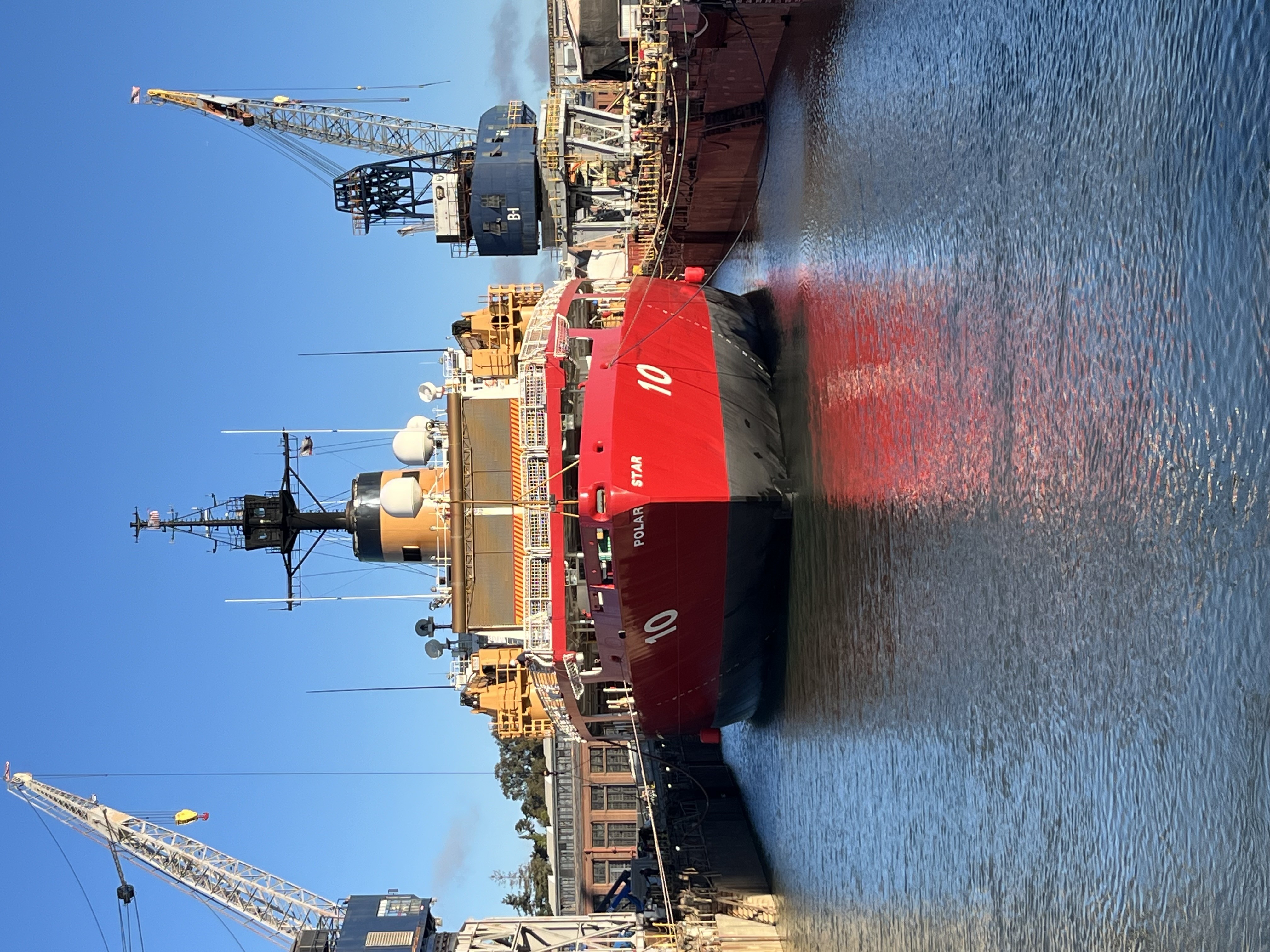 Coast Guard heavy icebreaker returns to Seattle following Antarctic ...