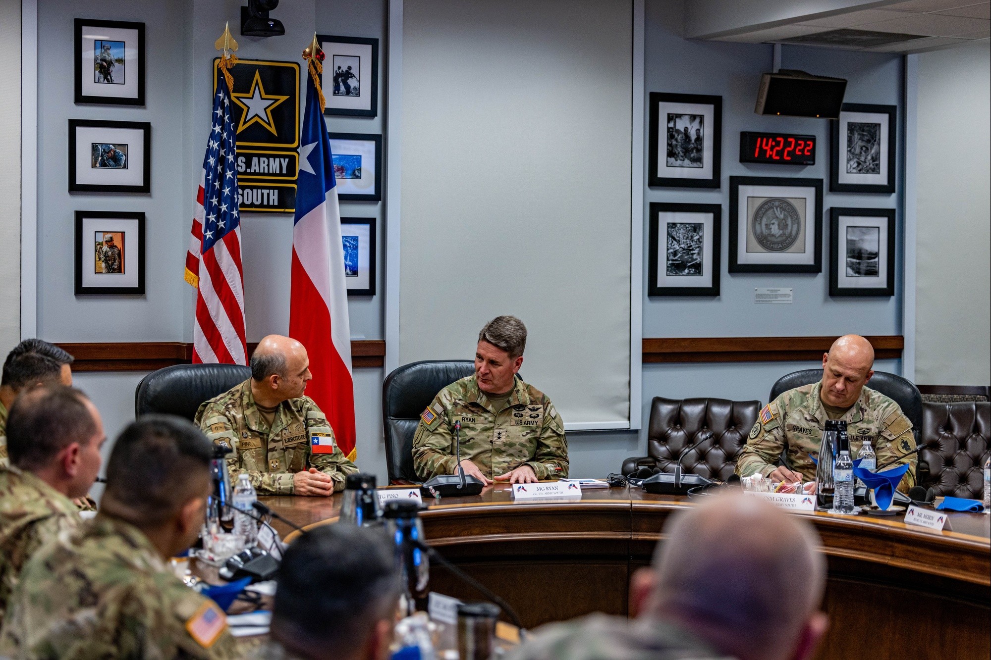 U.S., Chilean army staff talks reinforce partnership with signing of ...
