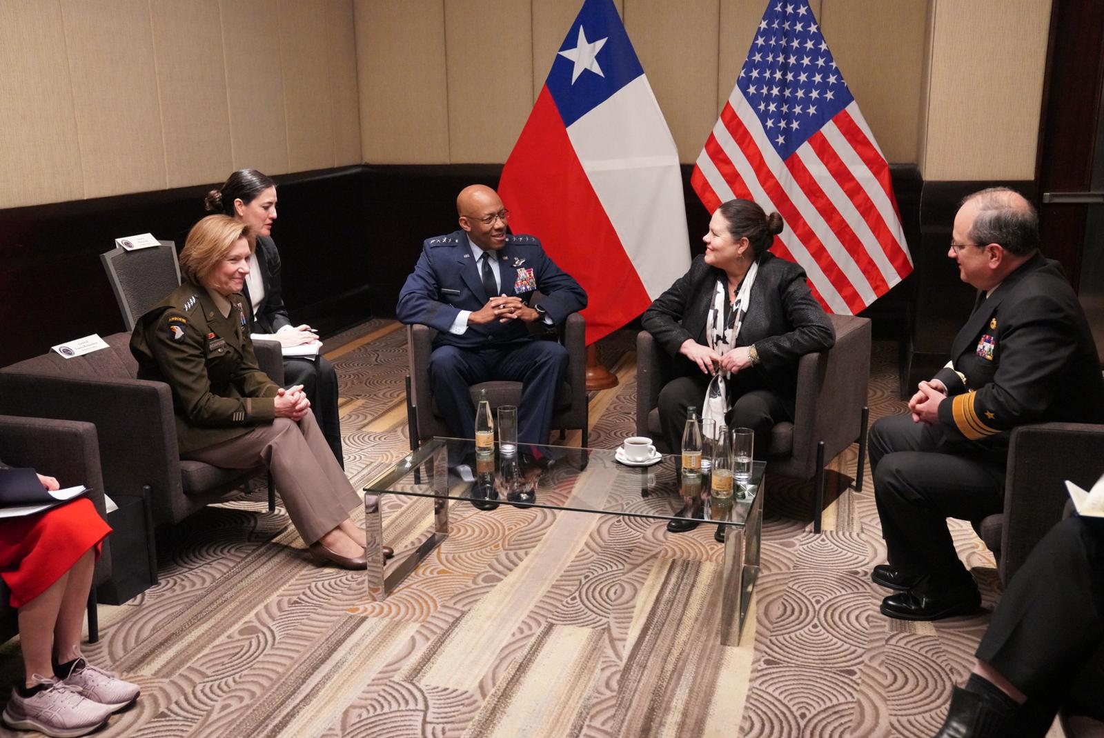 South American Defense Leaders Meet in Chile to Discuss Regional ...