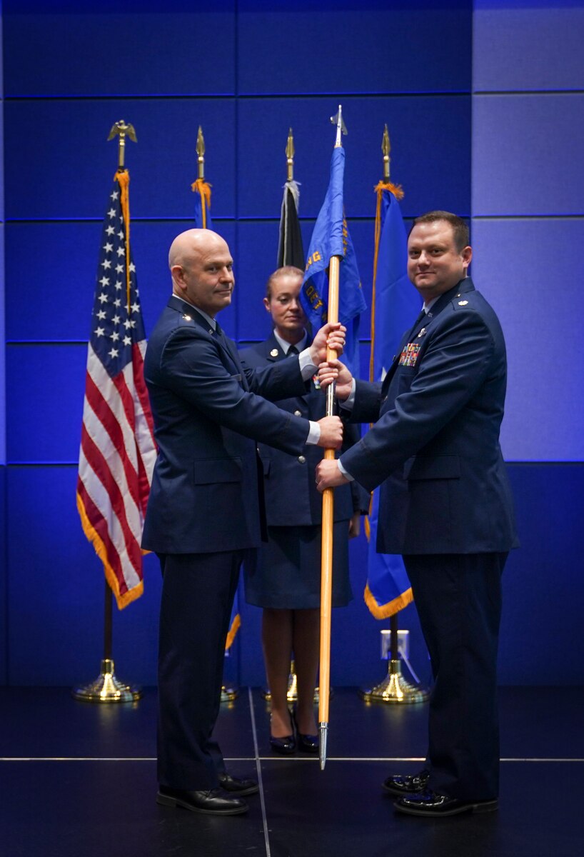 University of Alabama in Huntsville opens new AFROTC program > Air ...