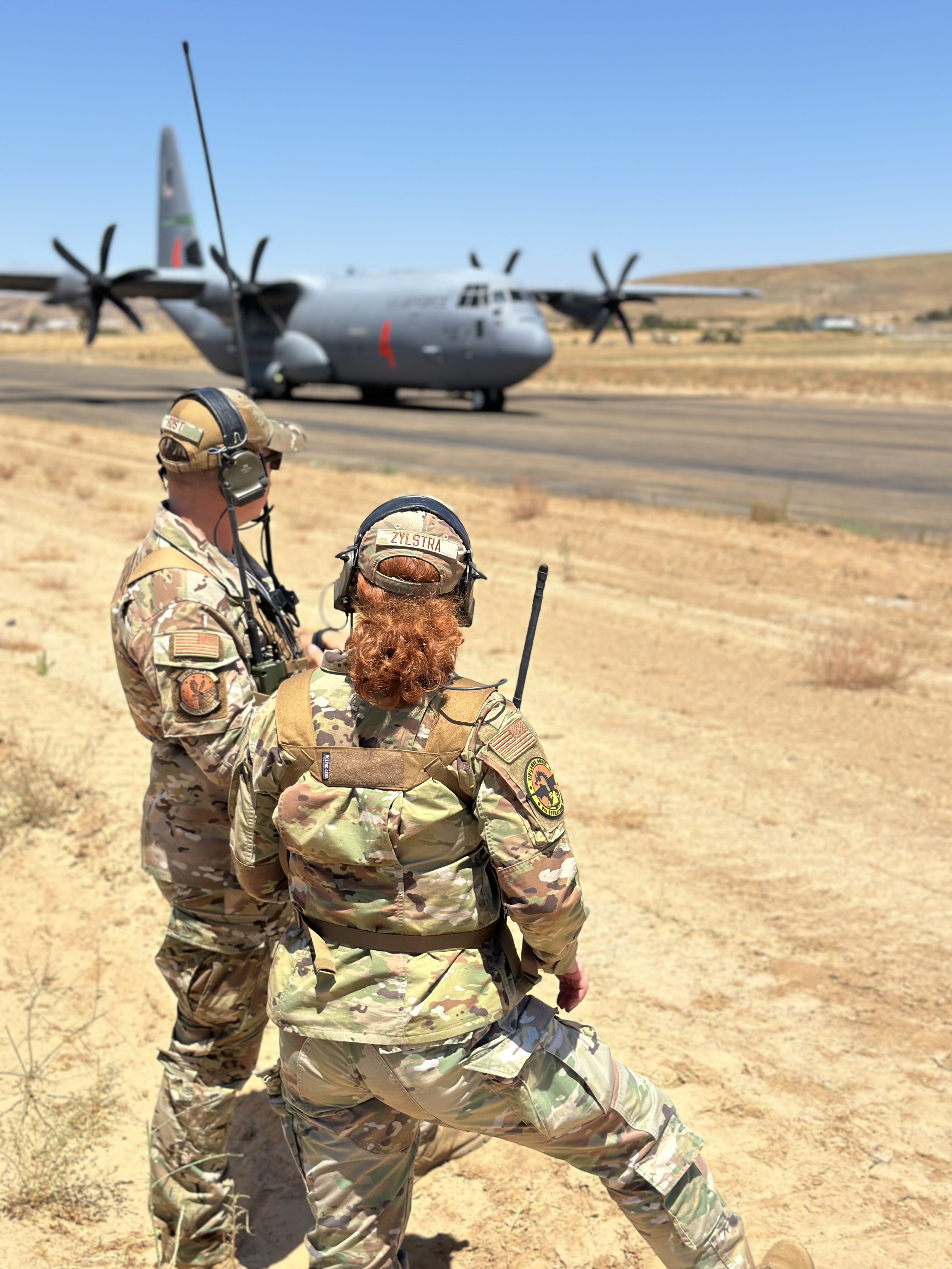 Beale Airmen conduct Landing Zone operations at California National ...