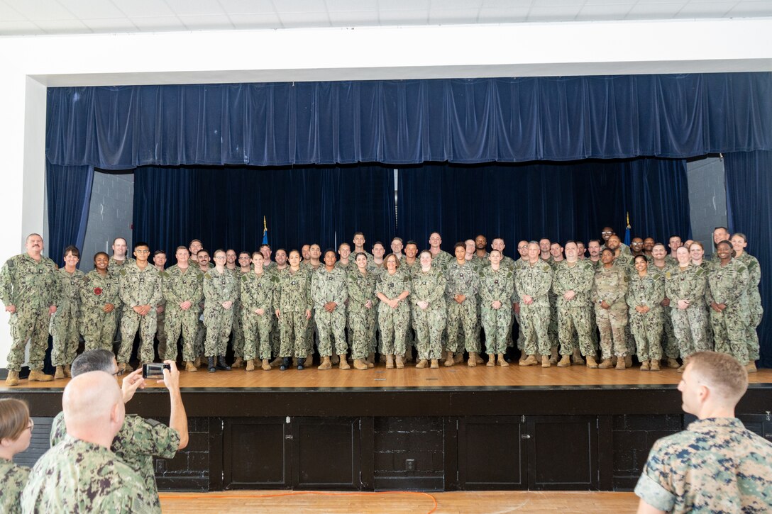 Chief of Naval Operations visits U.S. Fleet Cyber Command and U.S. 10th ...