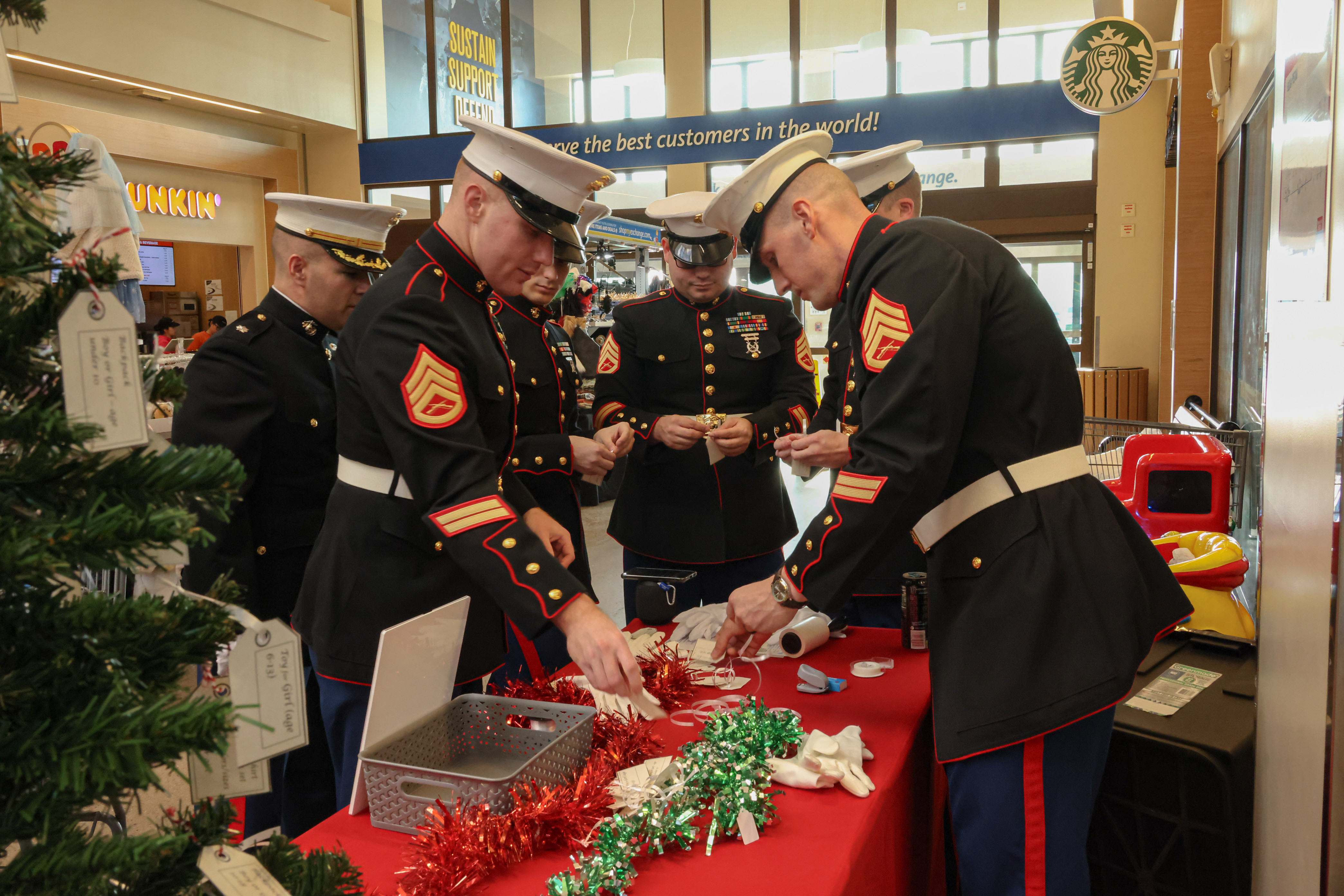 MARFORK Hosts Gifts for Hope > United States Marine Corps Flagship ...
