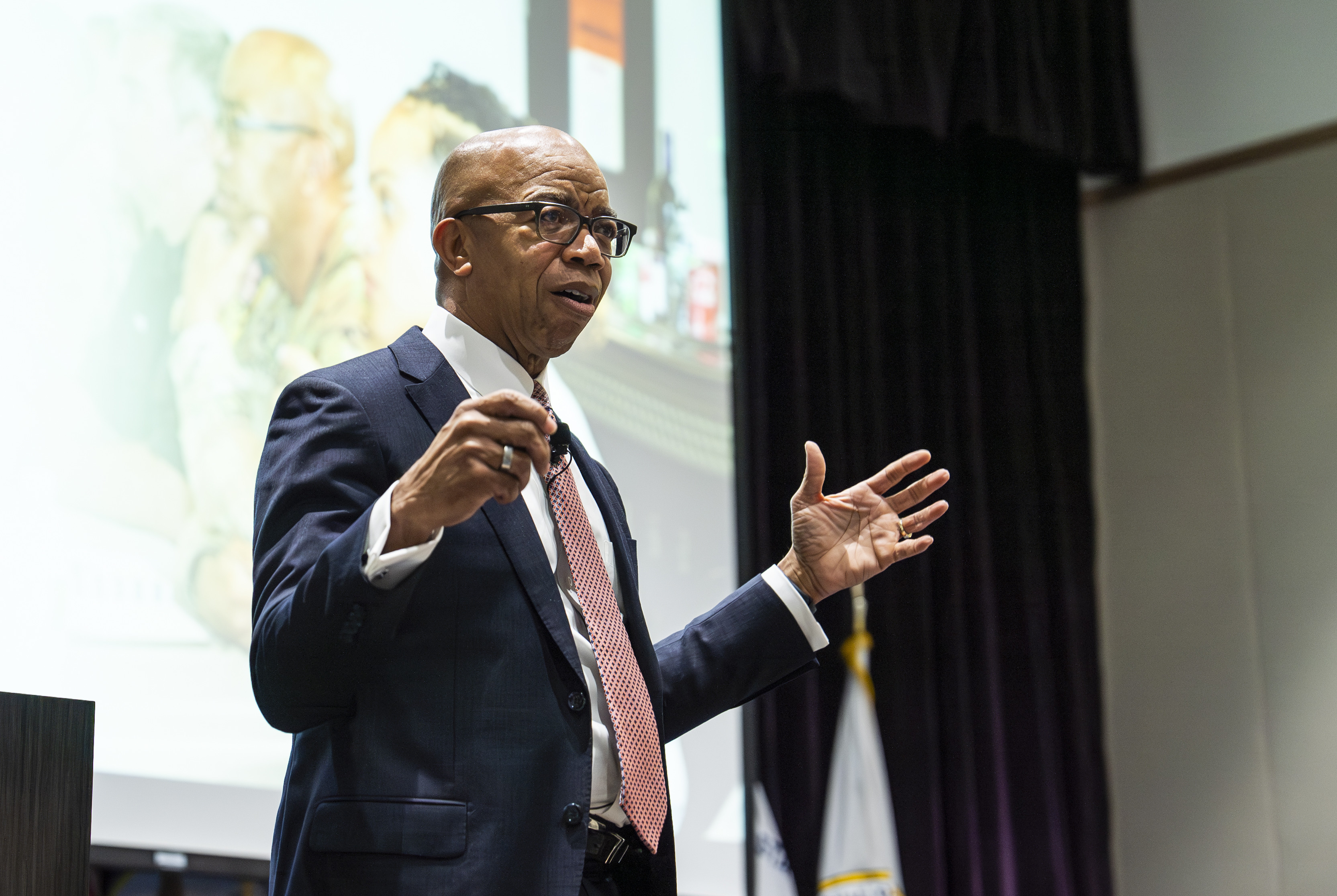 PHOTO GALLERY: USARC Military Equal Opportunity Symposium > U.S. Army ...