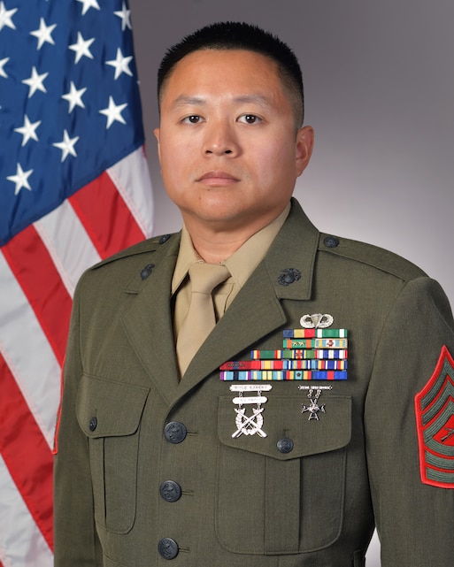 Master Sergeant Quinn W. Le > Marine Corps Information Command > Biography
