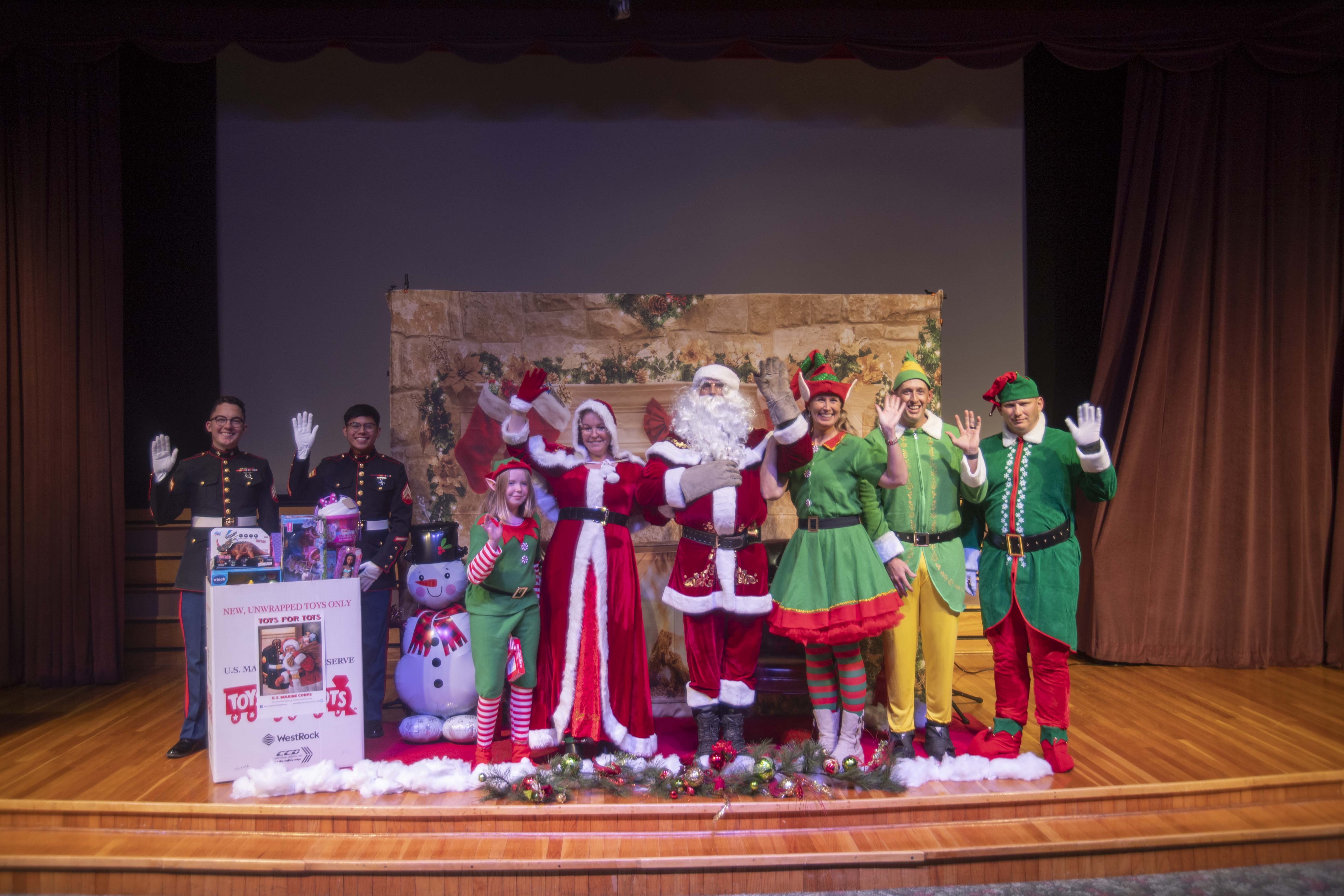 Spreading Holiday Hope and Cheer