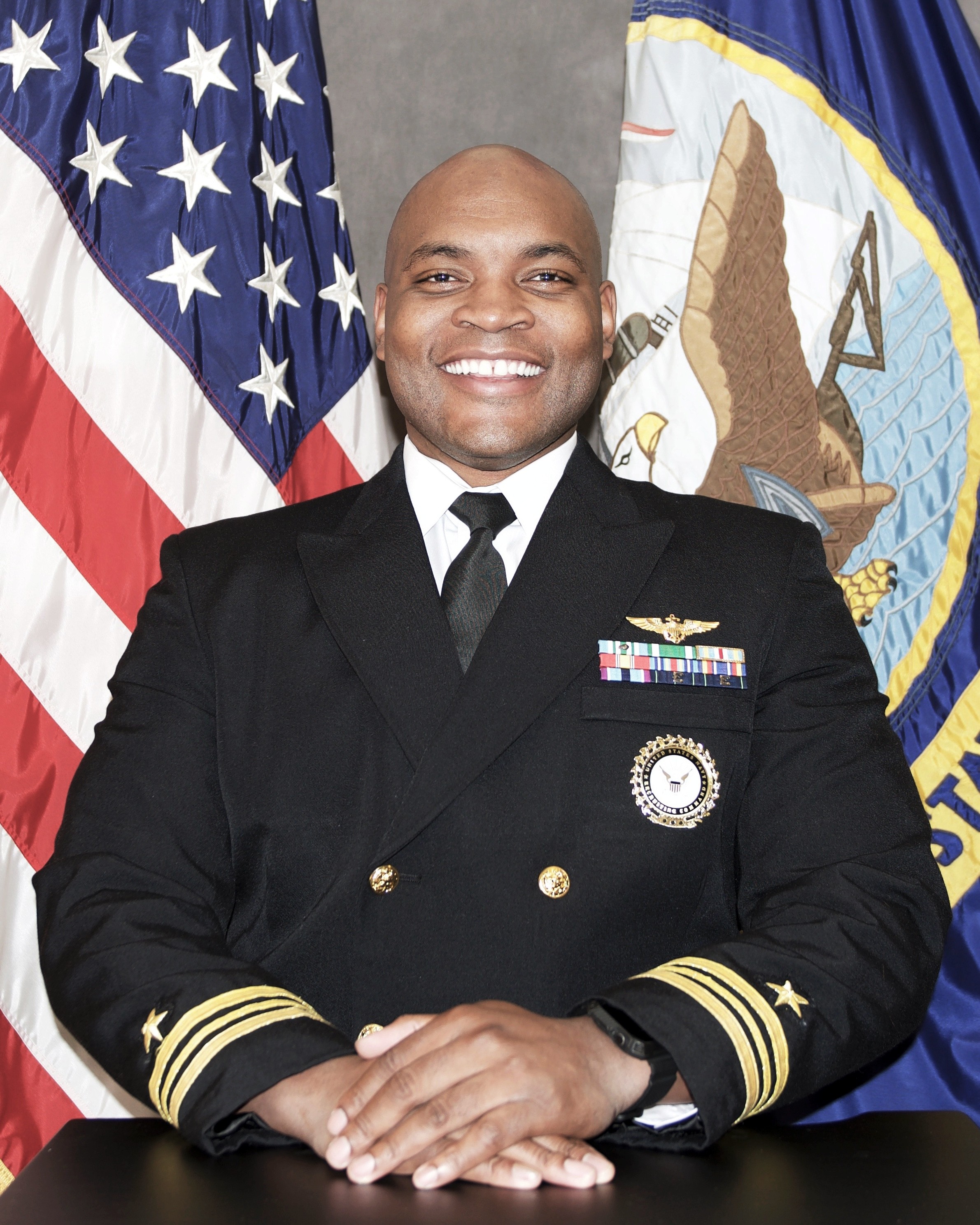 Lieutenant Commander John Thornton > Navy Recruiting Command ...