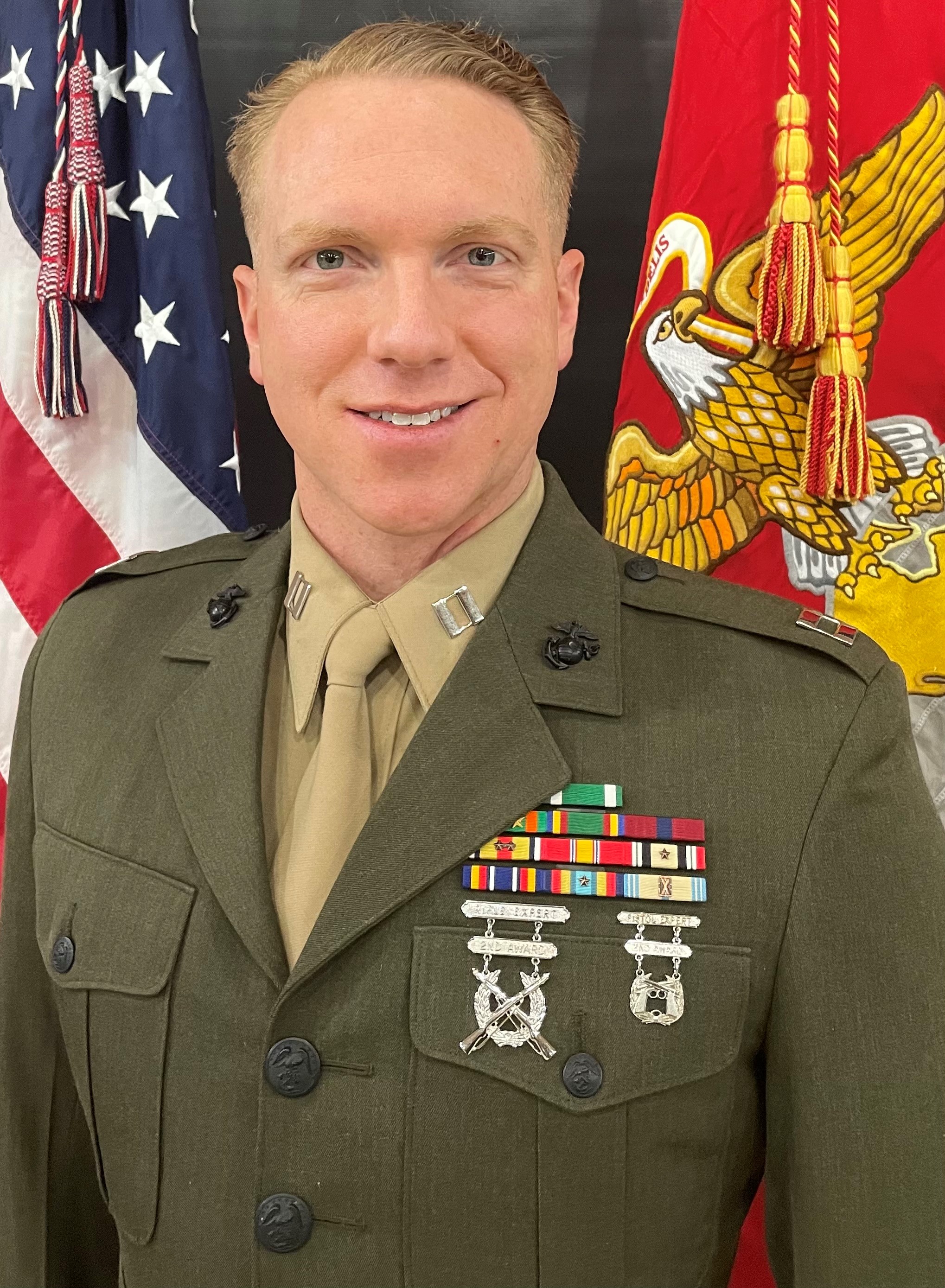 Company Commander > U.S. Marine Corps Forces Reserve > Biography