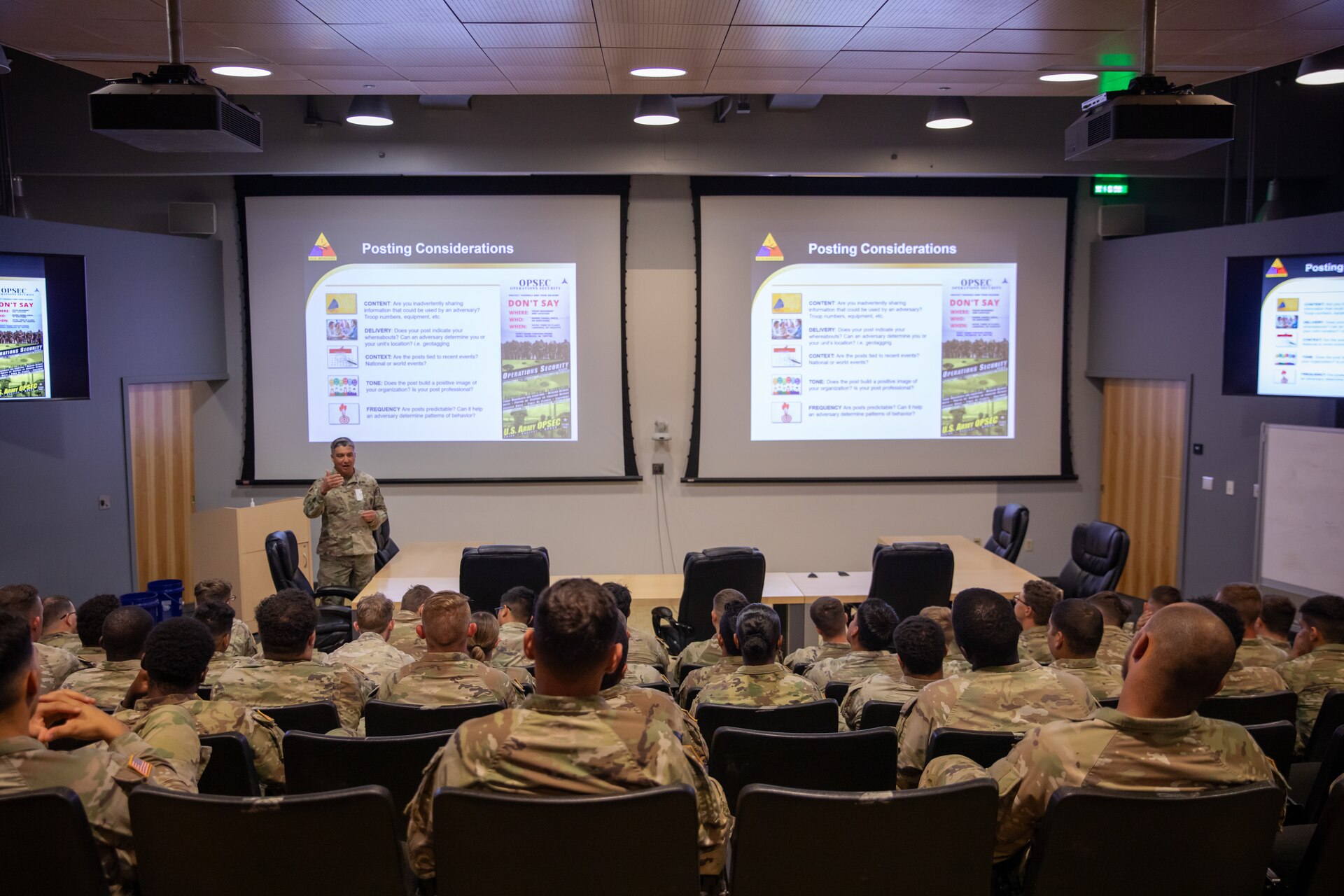 During a Crisis: Social Media Strategy Guidelines > DINFOS Pavilion ...