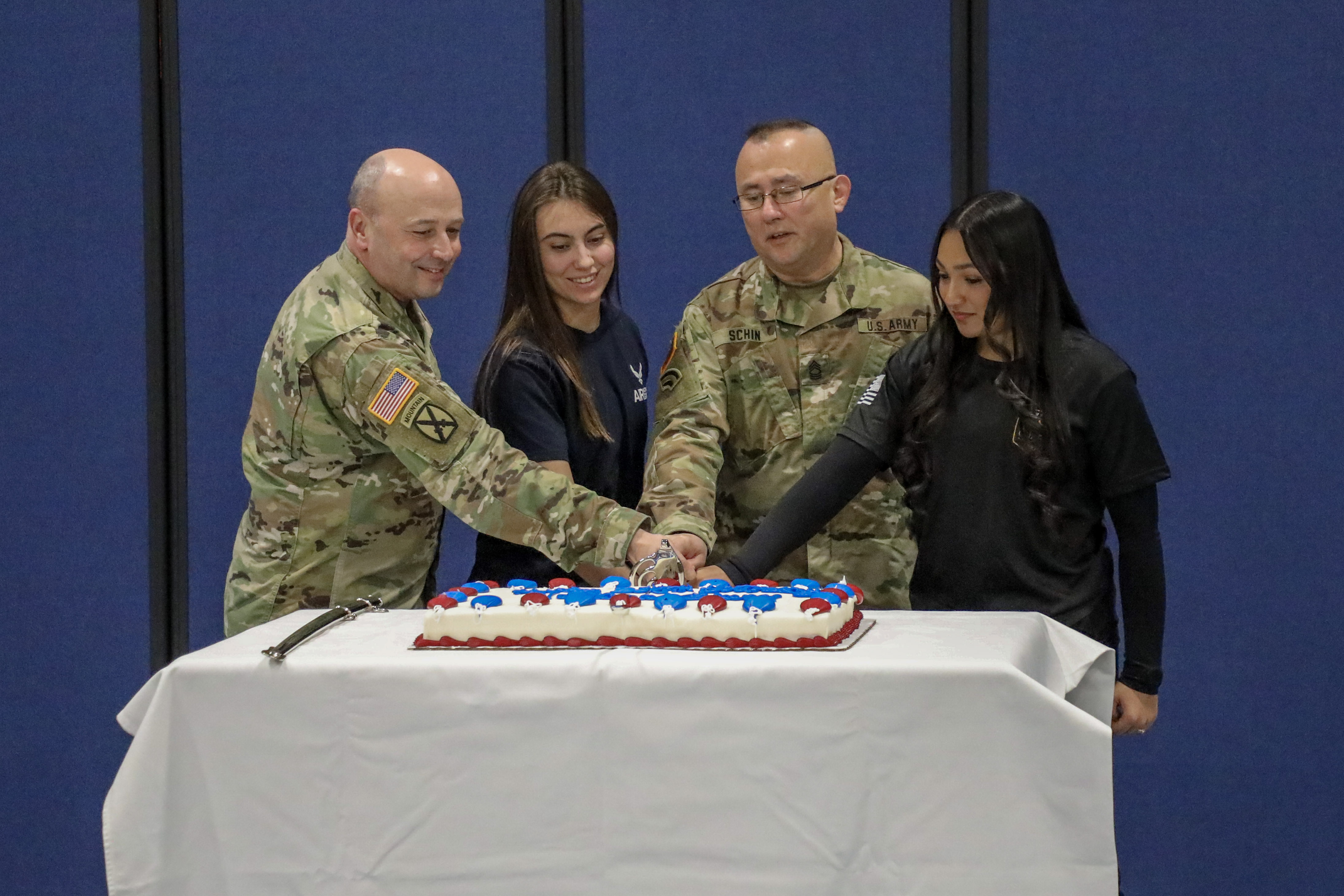 New York Soldiers, Airman Celebrate National Guard’s Birthday ...