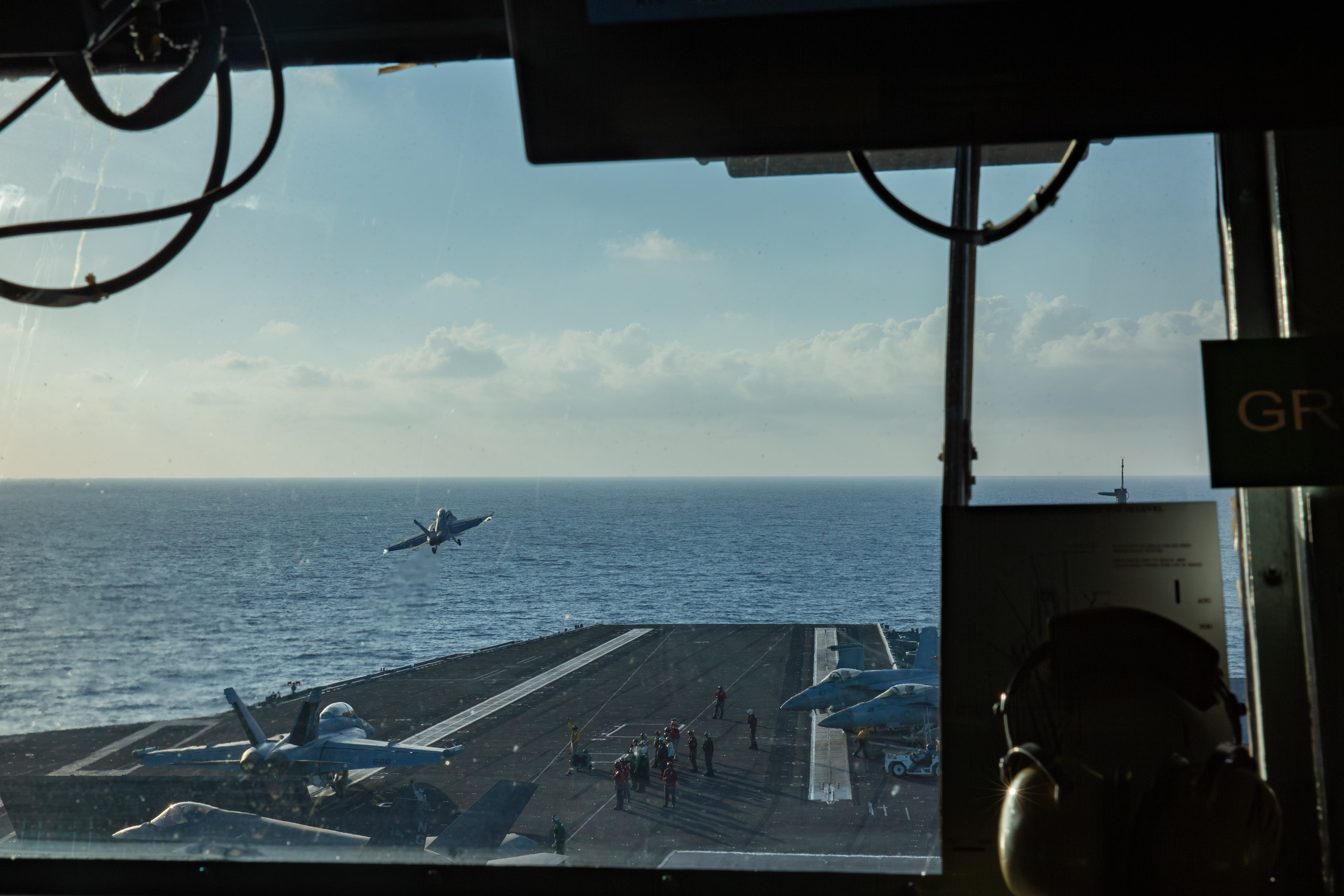 Strike Fighter Squadron (VFA) 14 Returns from Deployment in Time for ...