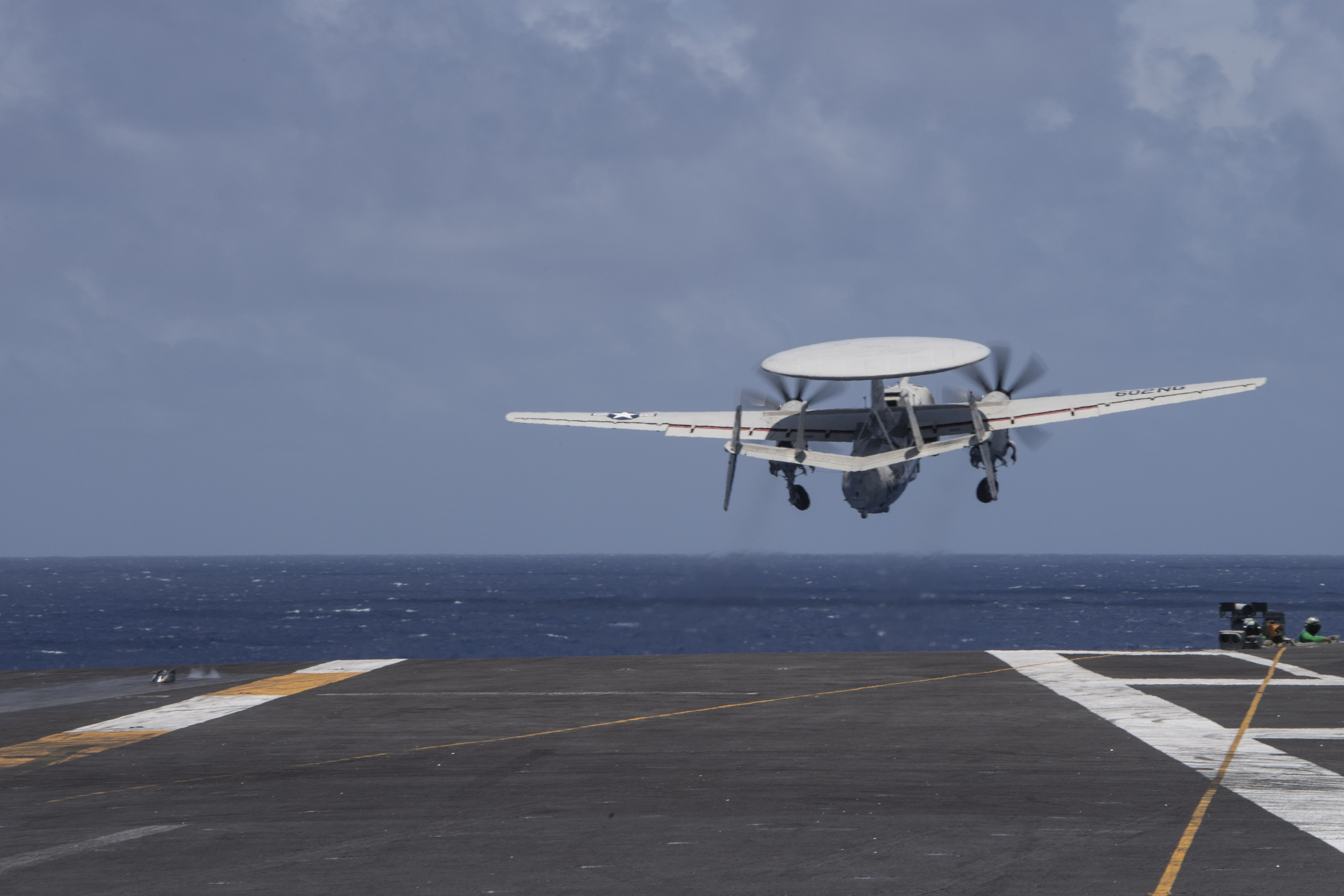Airborne Command & Control Squadron (VAW) 117 Returns from Deployment ...