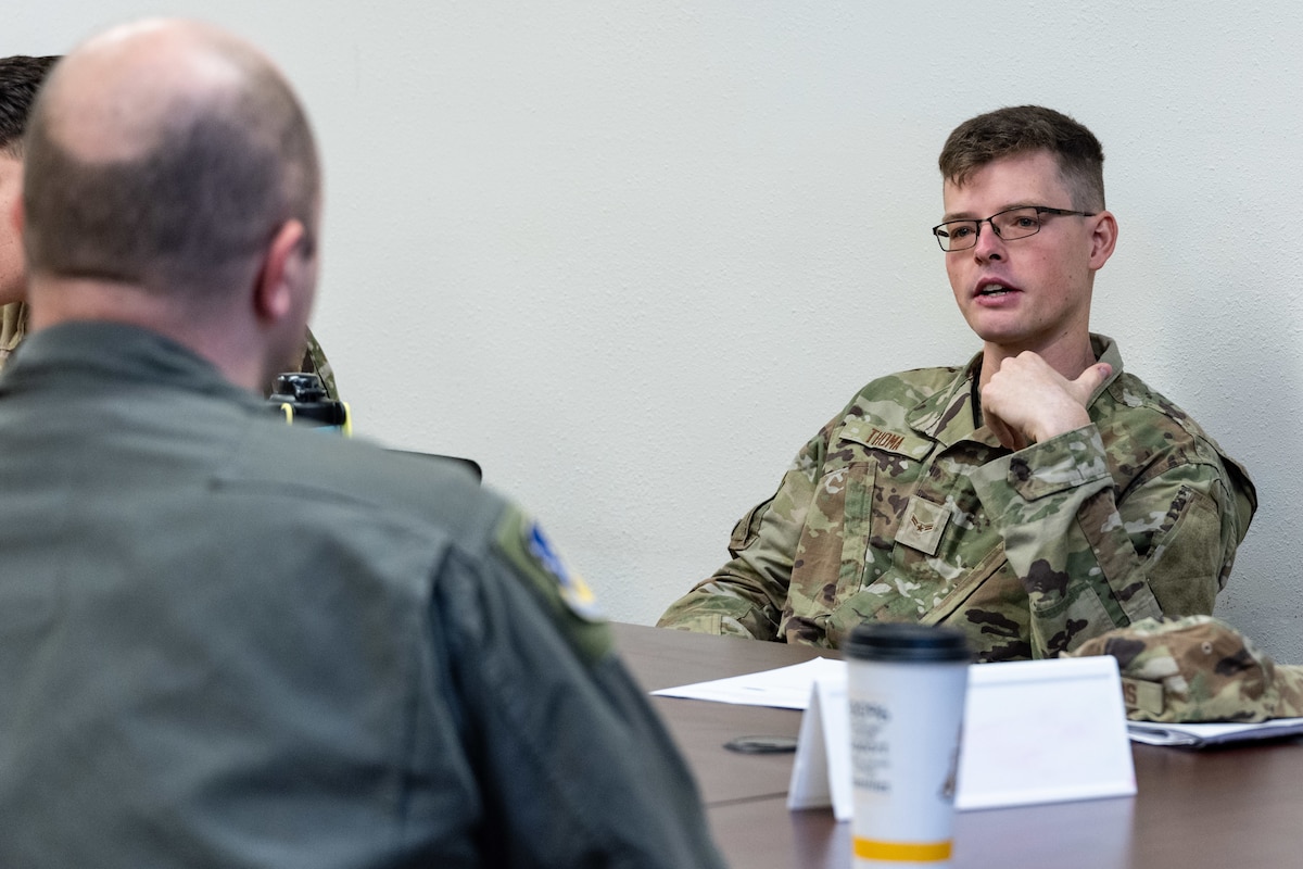 New Airmen get face-to-face advice during FTEC mentor session ...