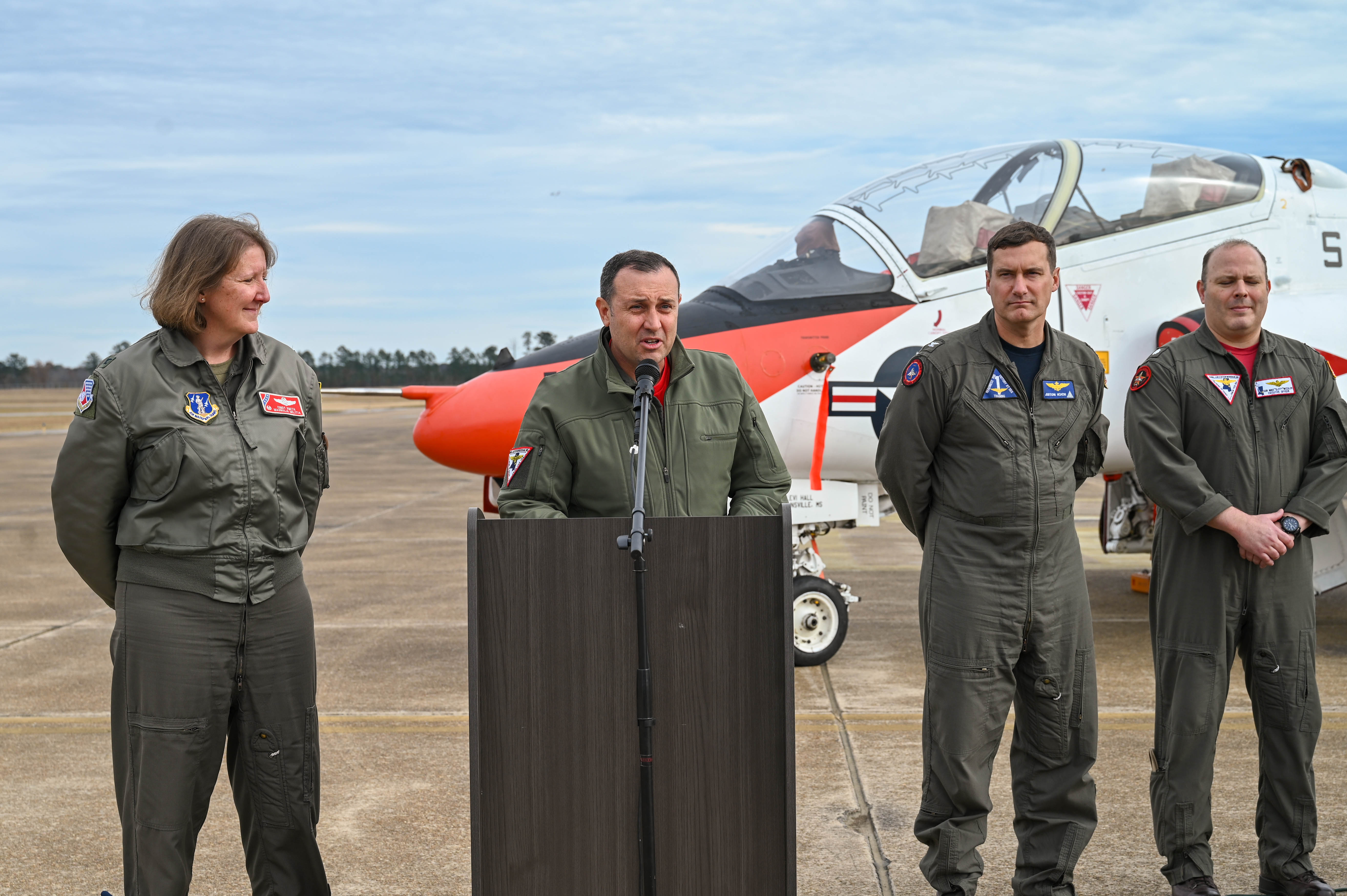 186 ARW and NAS Meridian sign Memorandum of Understanding > 186th Air ...