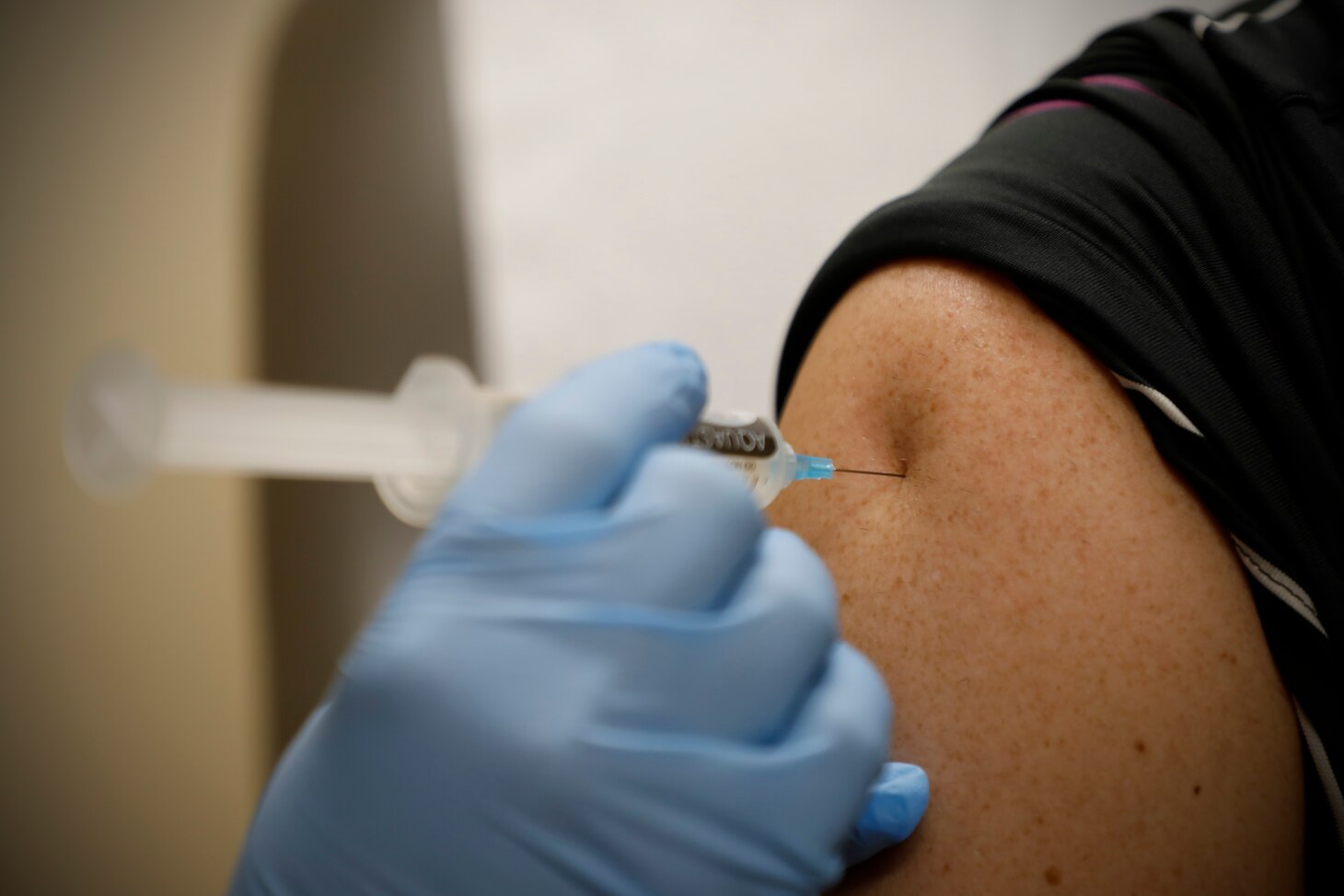 NMRC CTC Seeks Volunteers for Staph Vaccine Trials > Navy Medicine > News