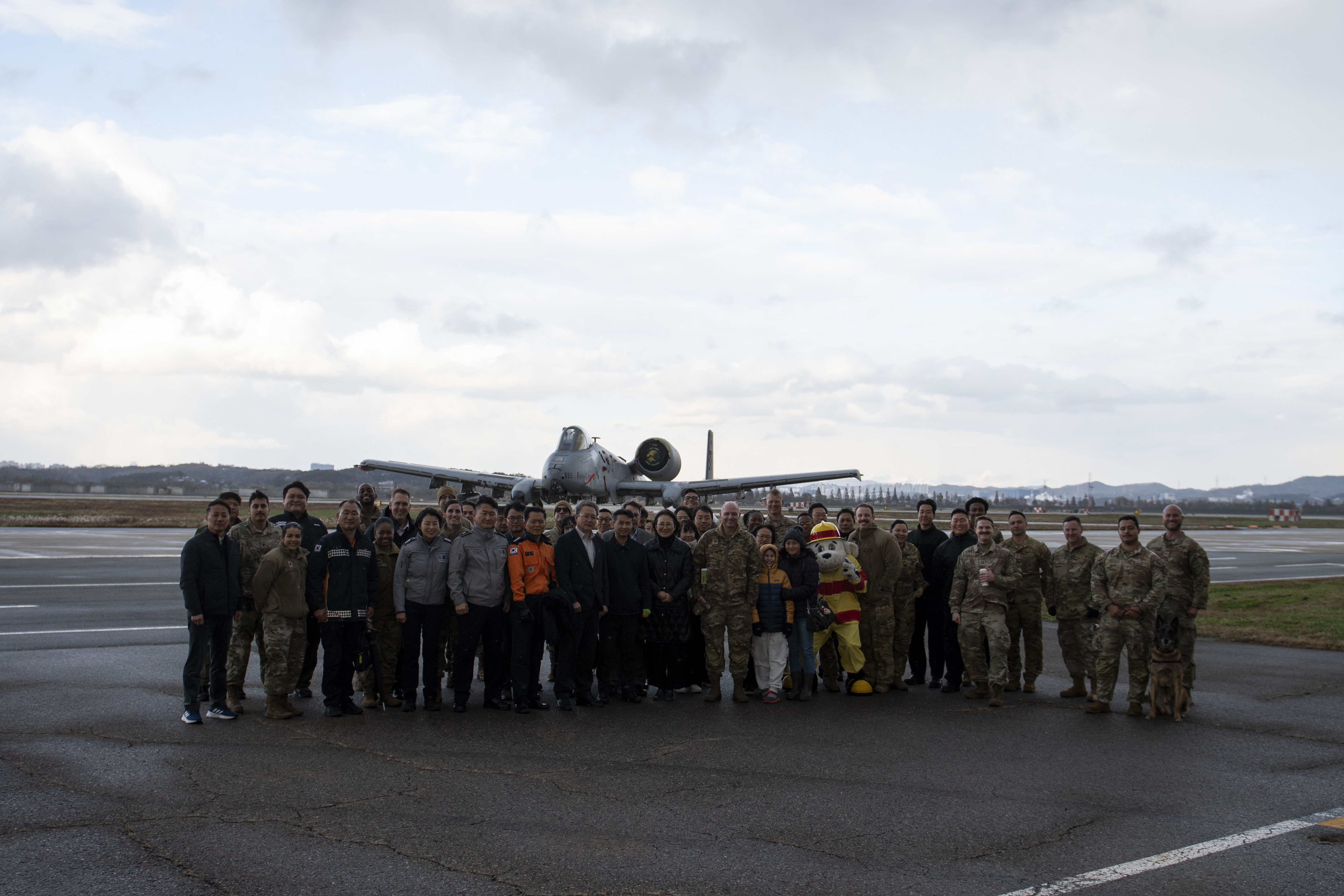 Team Osan hosts OSCAC > 505th Command and Control Wing > Article Display