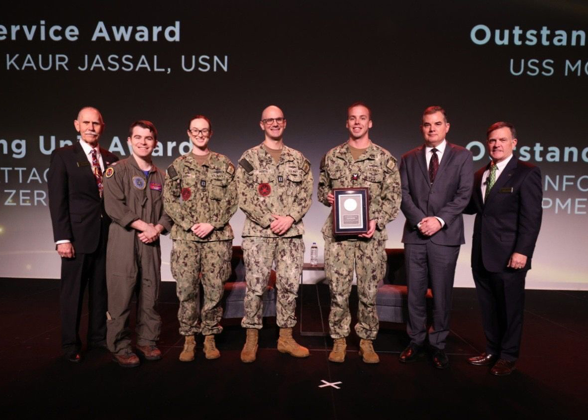 AOC Taps NIWDC as Navy Outstanding Shore Command! > Commander, Naval ...