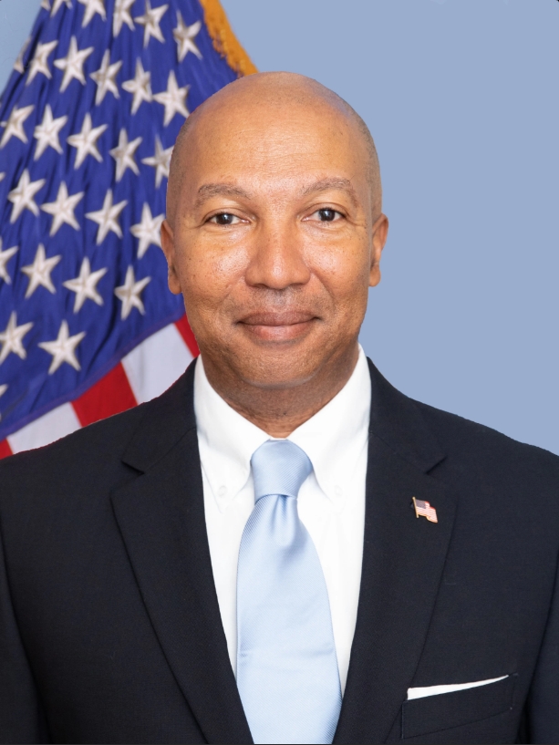 Mr. Luther Thomas Jr. > U.S. Army Reserve > Article View