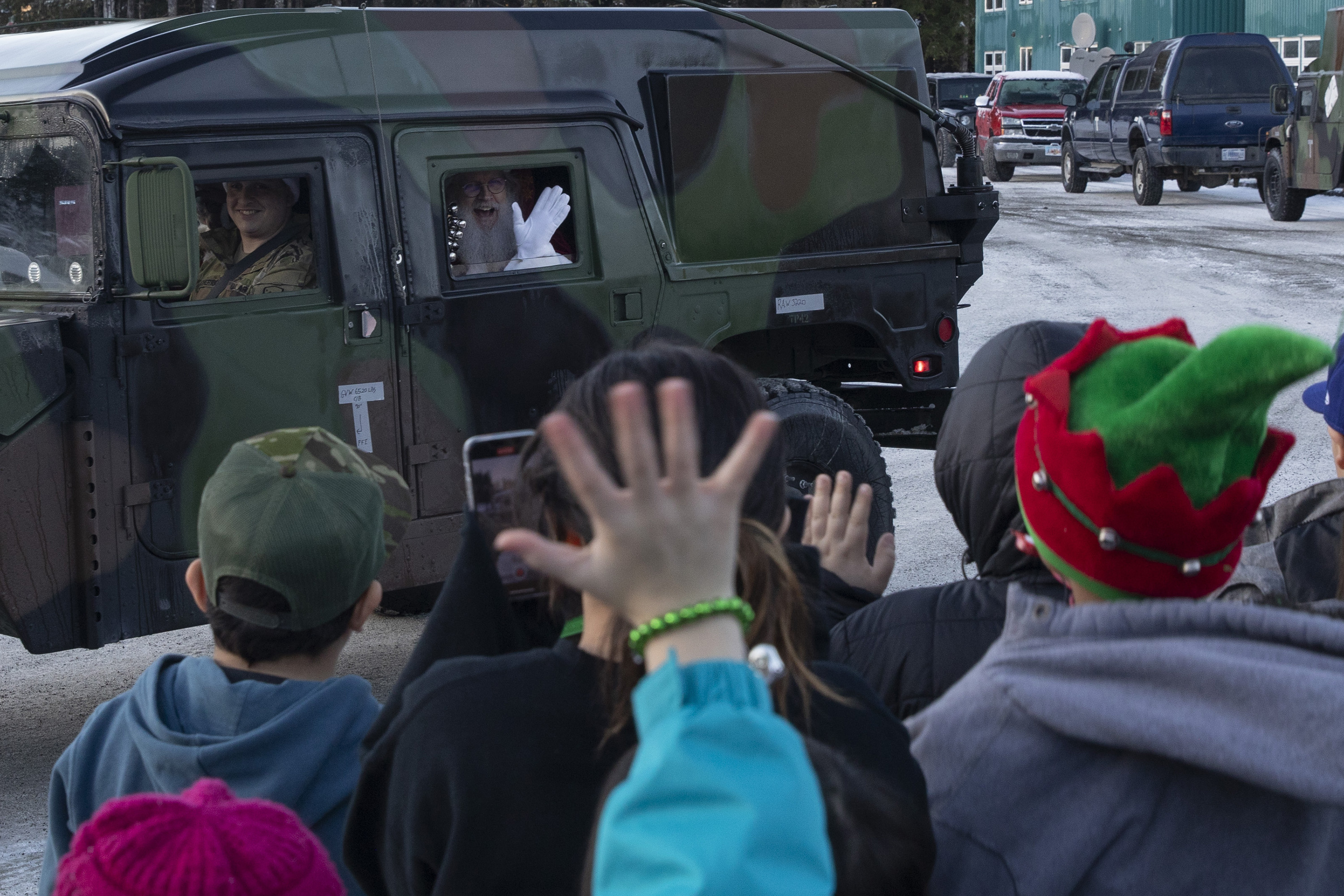 Alaska National Guard Wraps up Operation Santa Claus > Air National ...