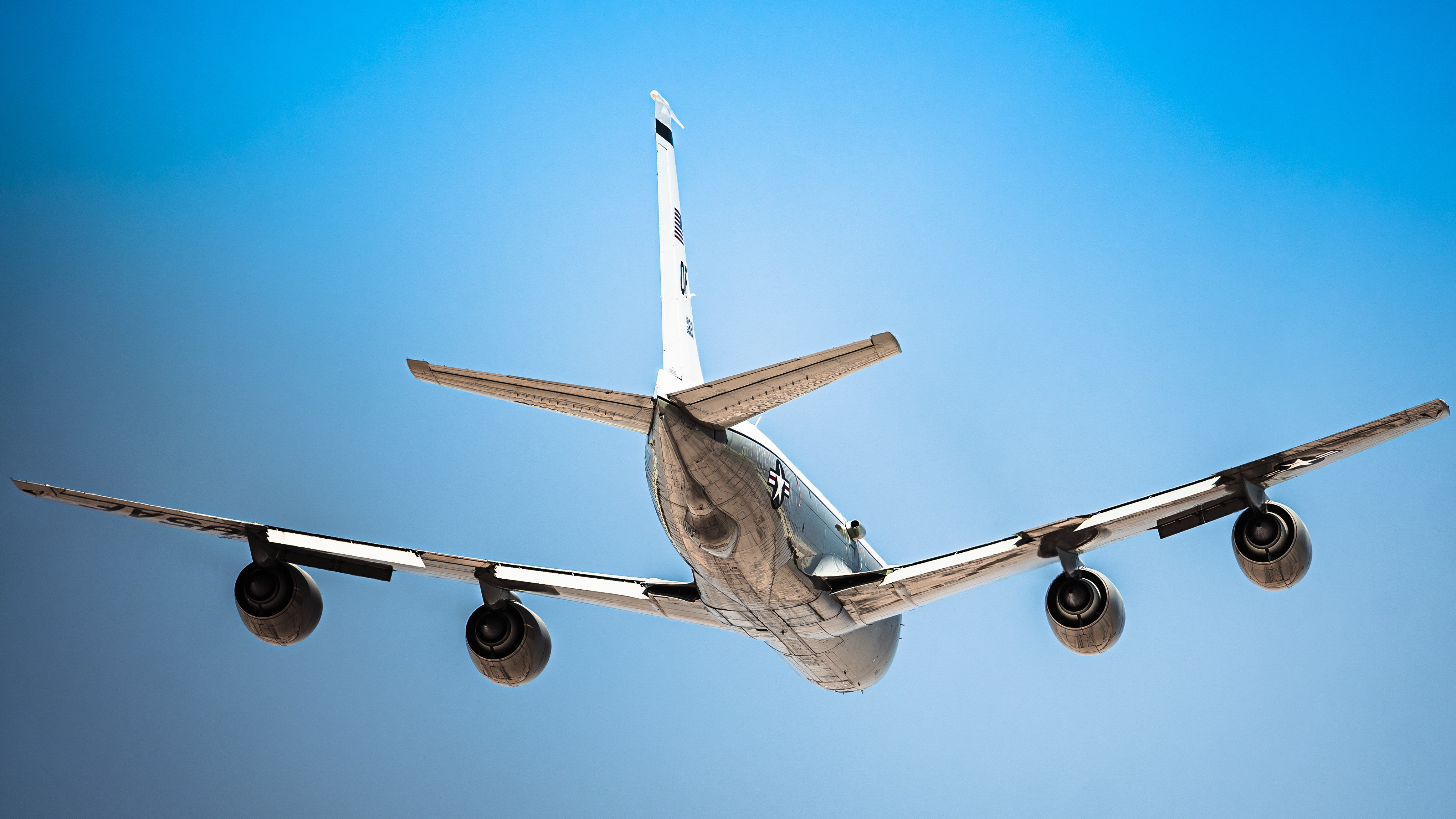 WC-135R conducts atmospheric testing in the CENTCOM AOR > U.S. Air ...