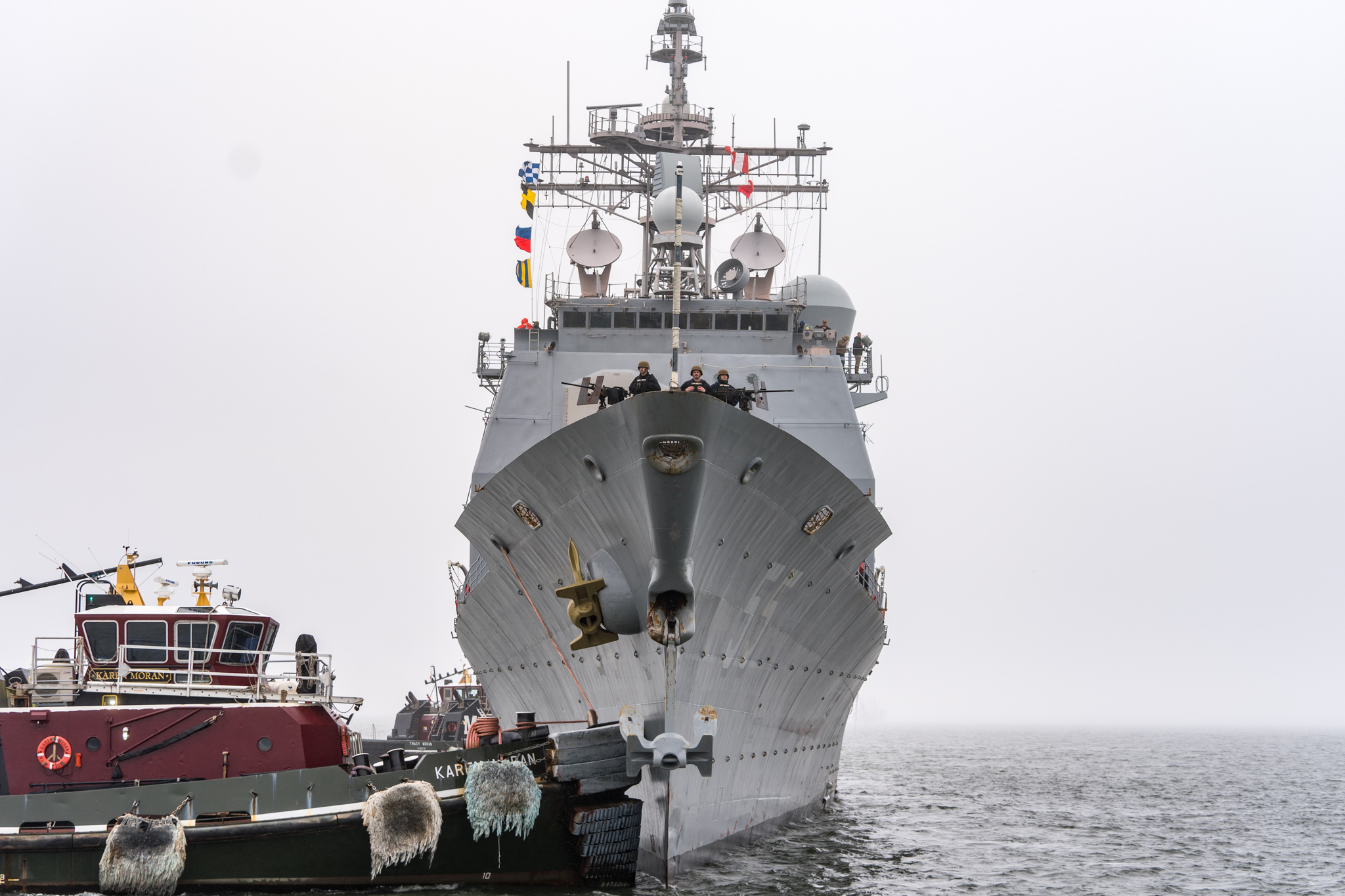 USS LEYTE GULF DEPLOYS FROM NORFOLK TO U.S. 4TH FLEET > Commander ...