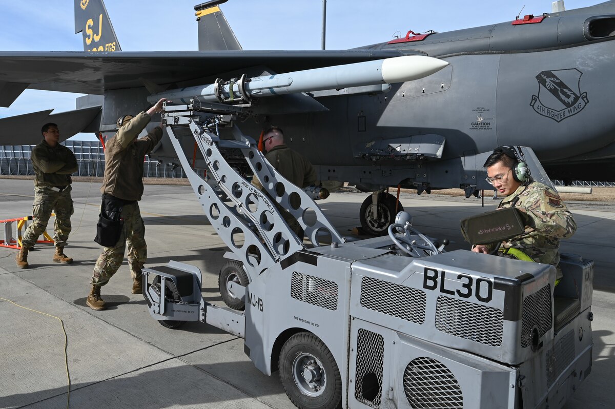 4th FW holds quarterly load crew and dedicated eagle keeper ...