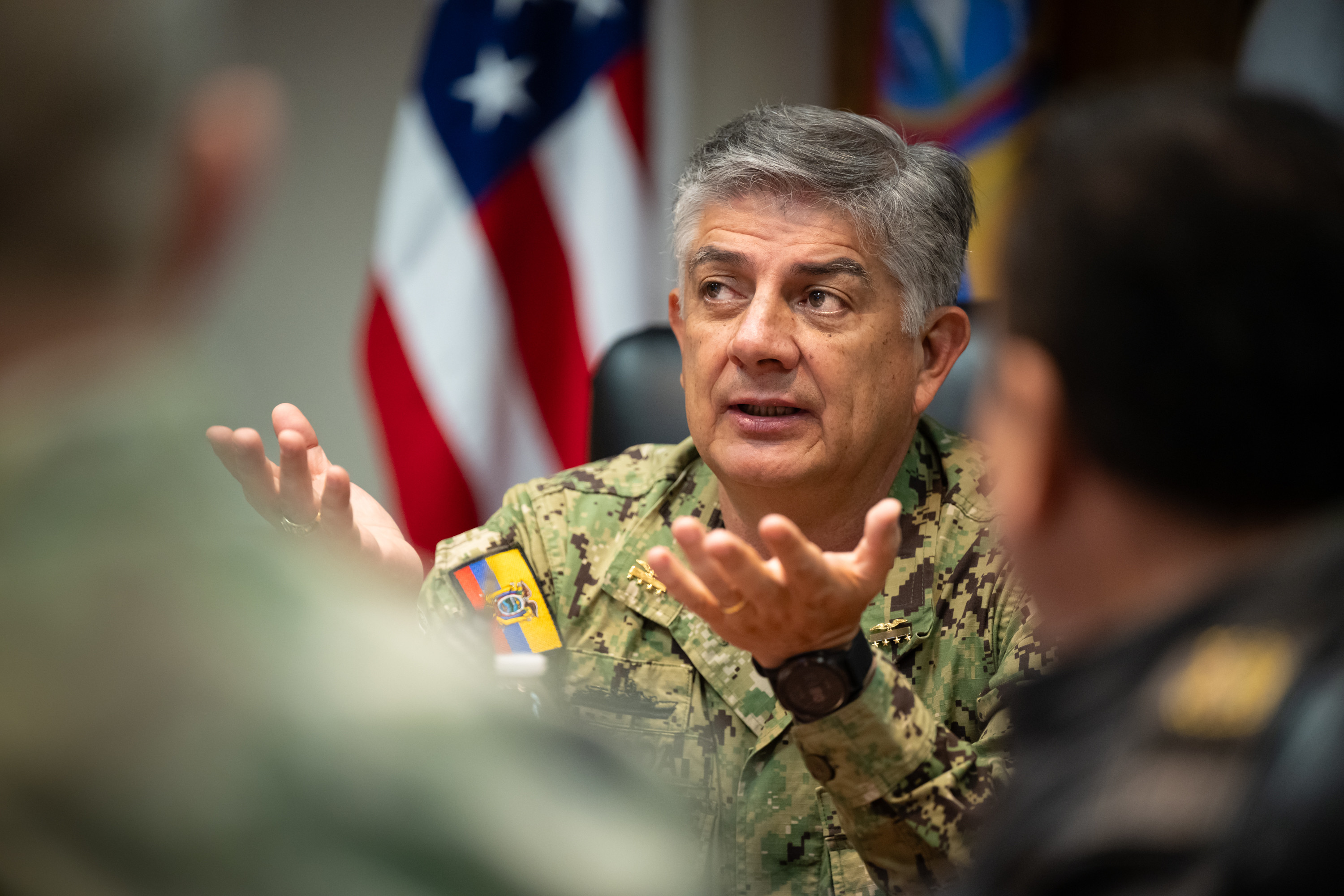 Ecuadorian military leaders visit Kentucky Air Guard > 123rd Airlift ...