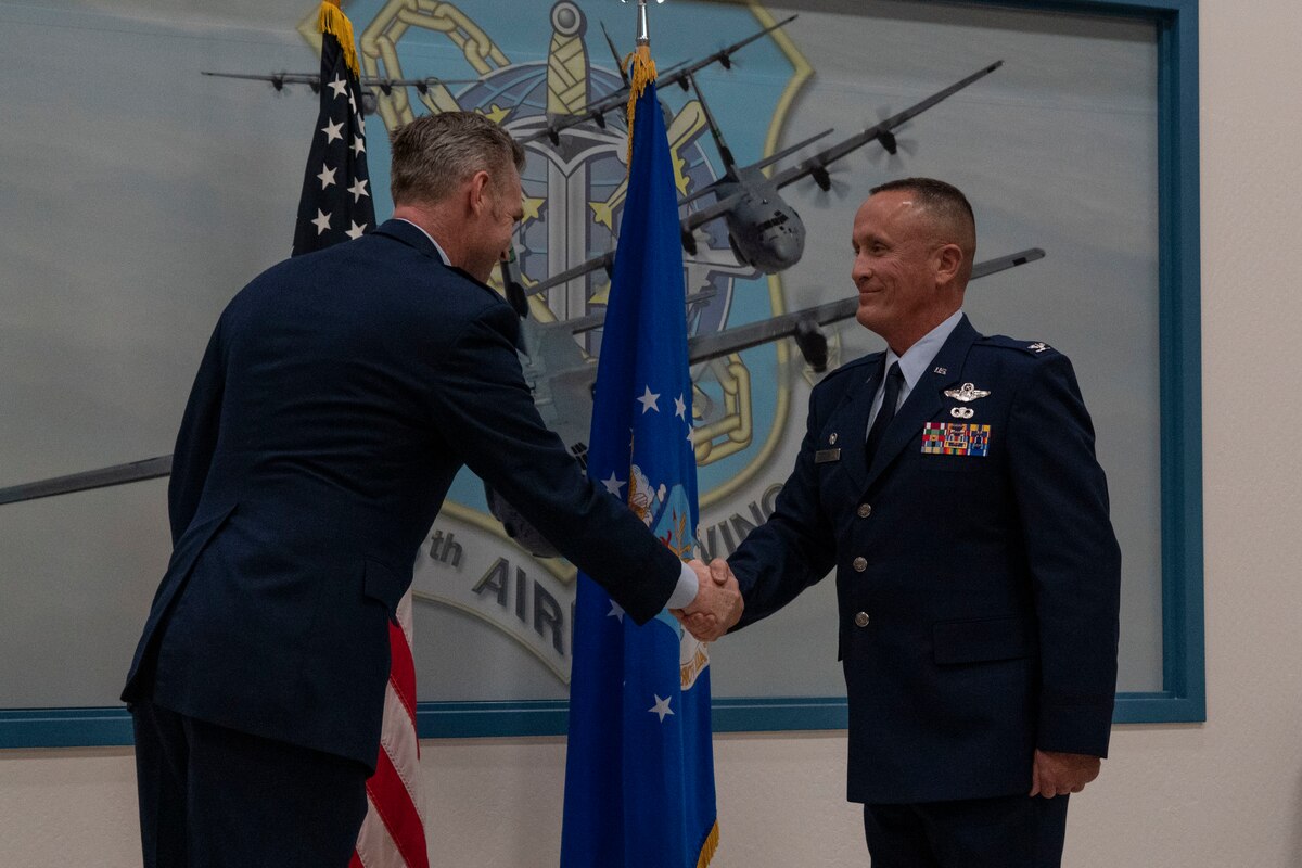Hollywood Guard celebrates operations group commander promotion > 146th ...