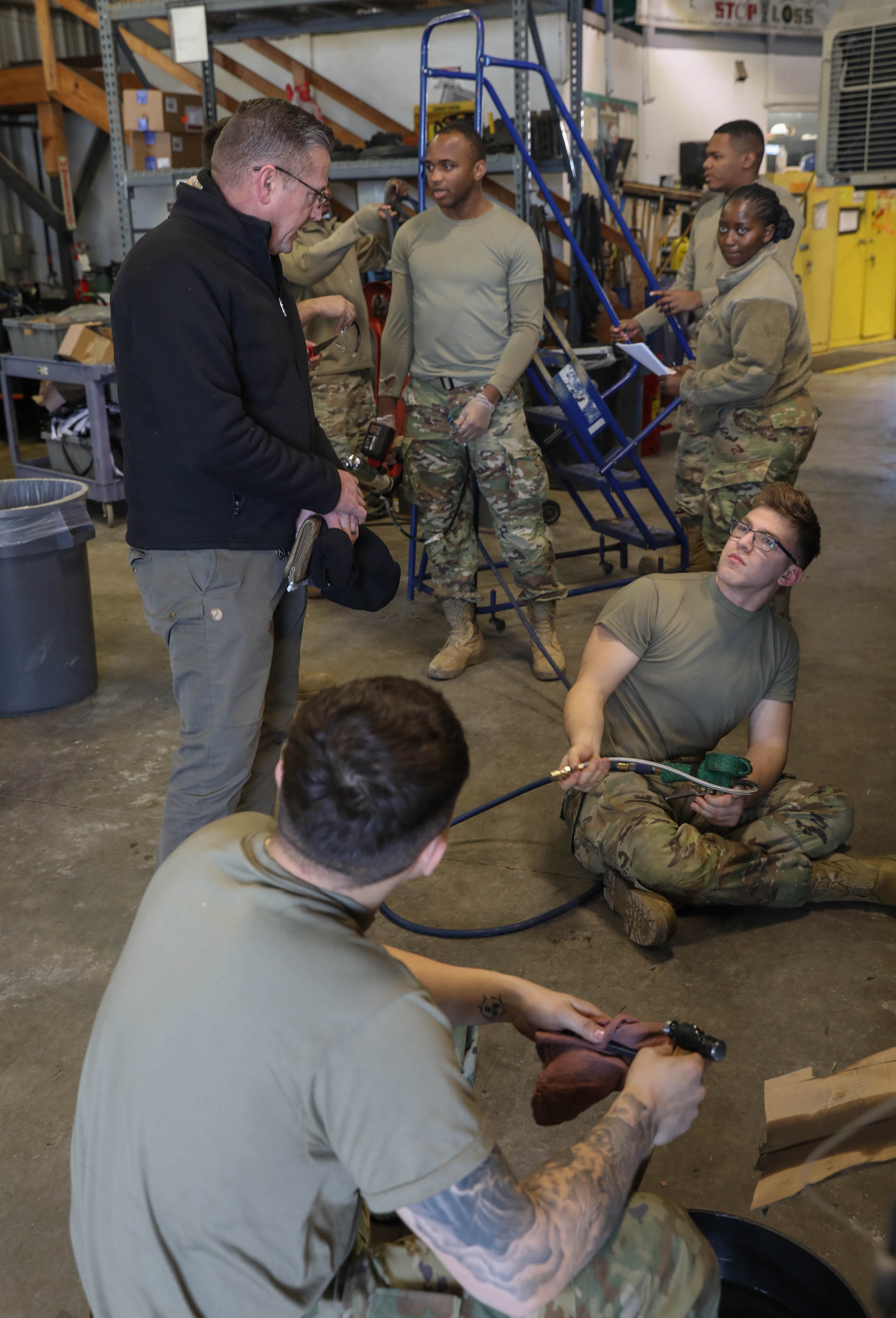 75th Troop Command Unit Hosts Maintenance Terrain Walk > Kentucky Guard ...