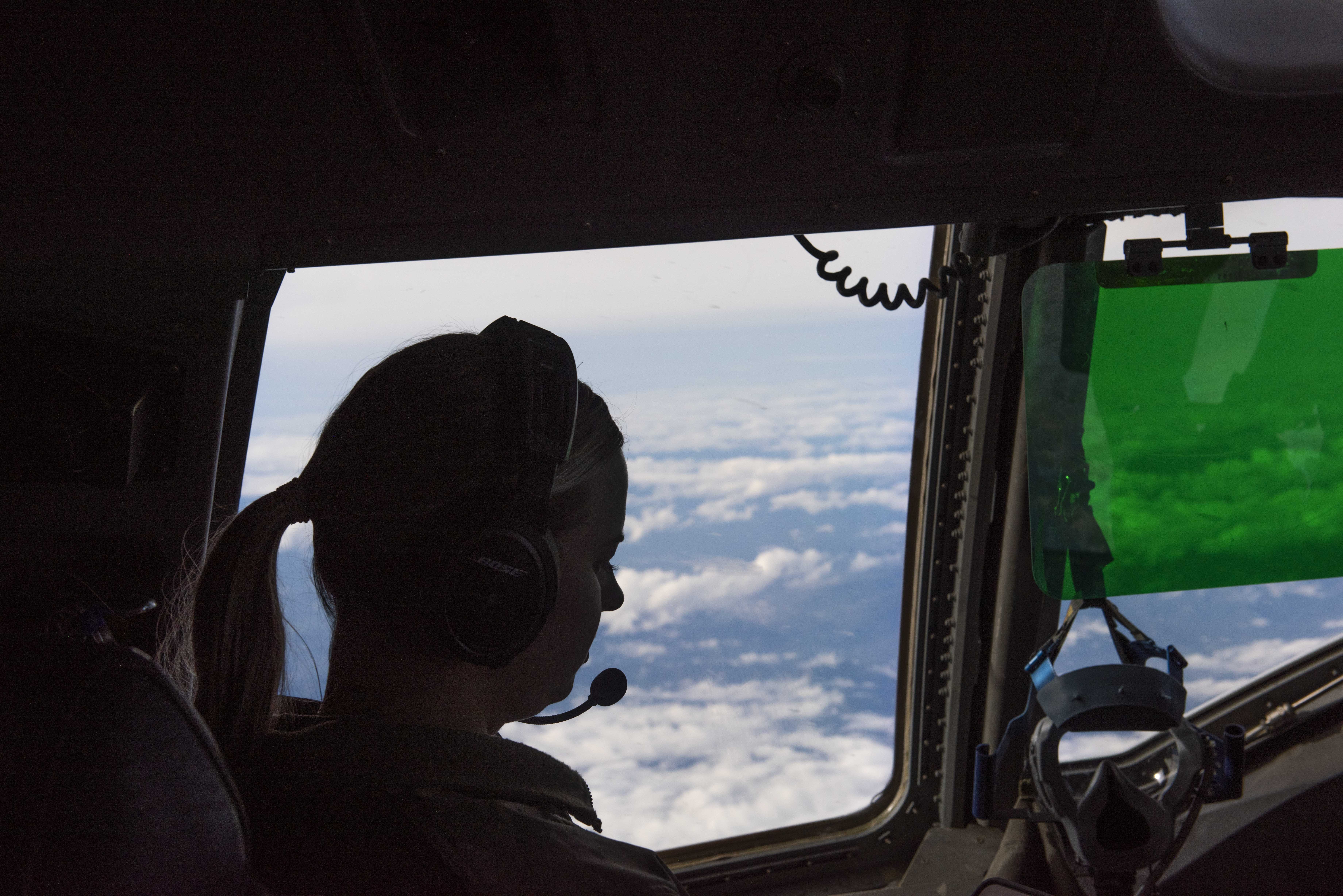 4th Airlift Squadron stays ready with training flights > Team McChord ...