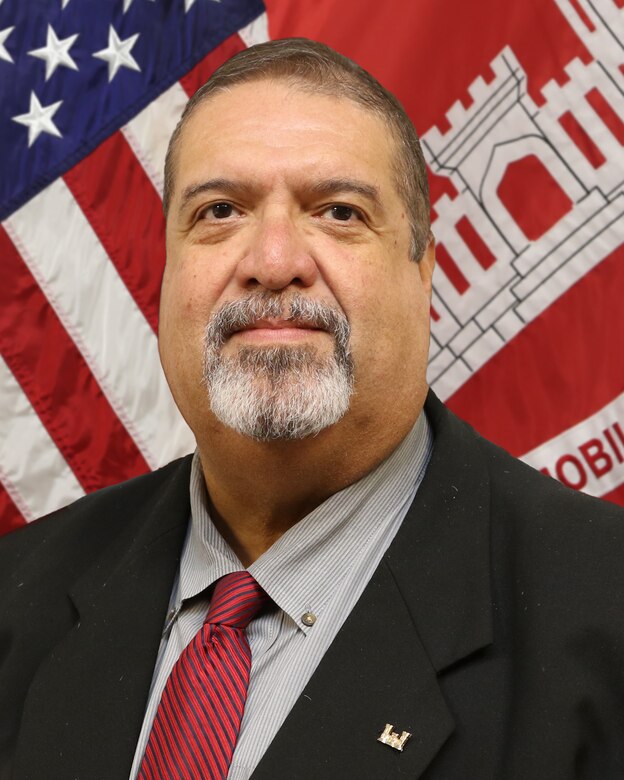 Operations Division Chief > Mobile District > Bio Article View